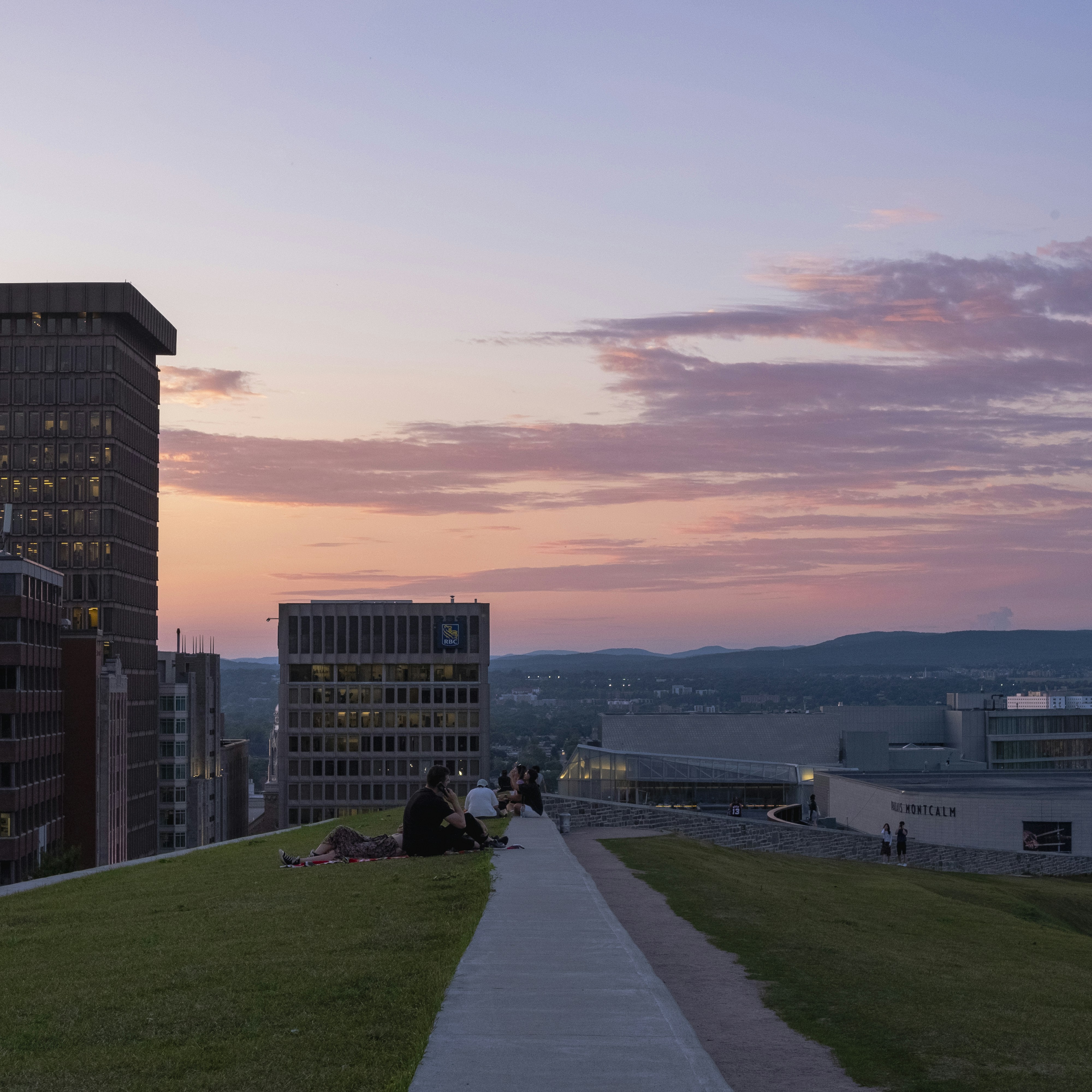 Urban Serenity at Dusk
