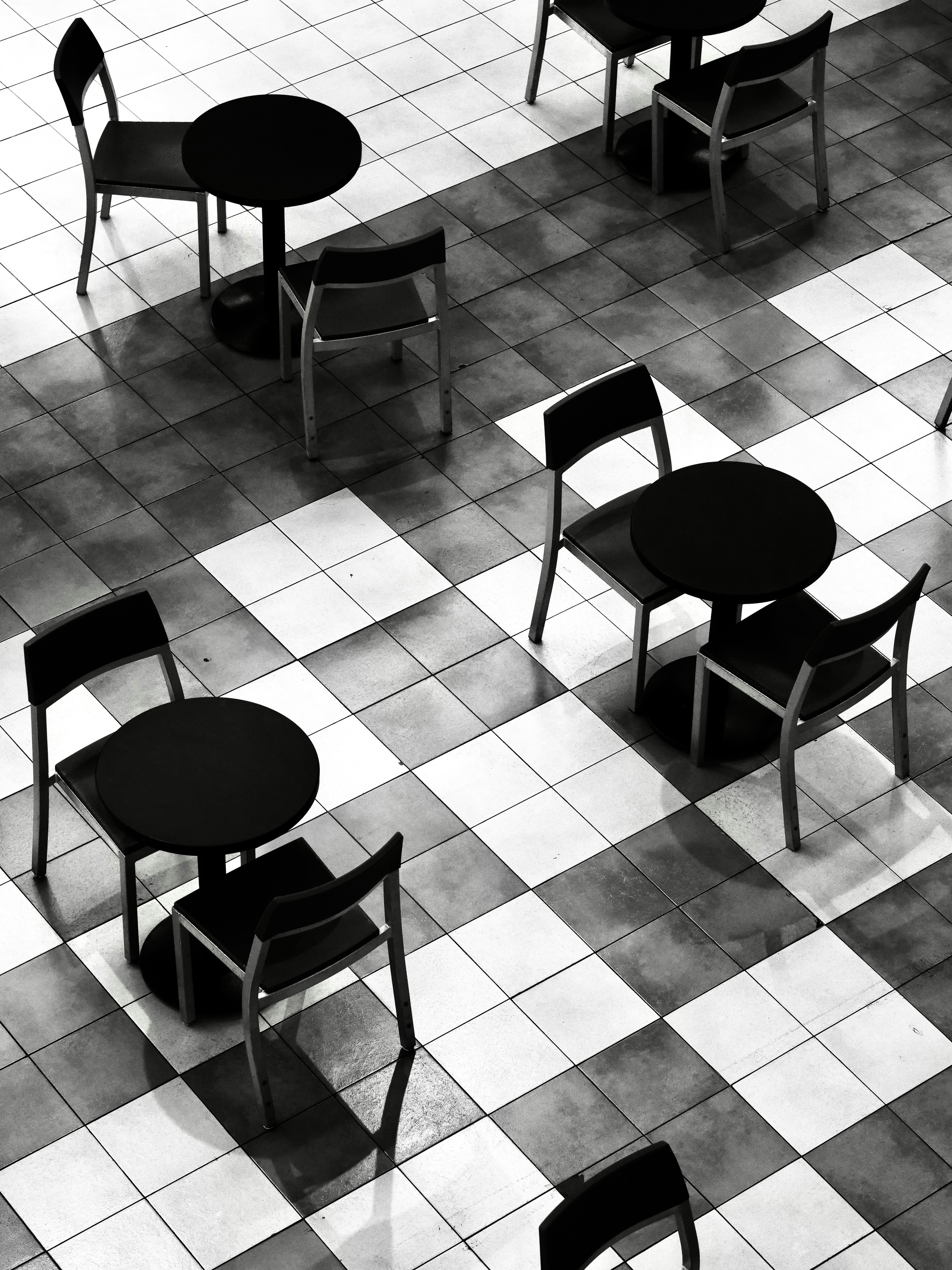 Symmetry in Stillness: A Café Perspective