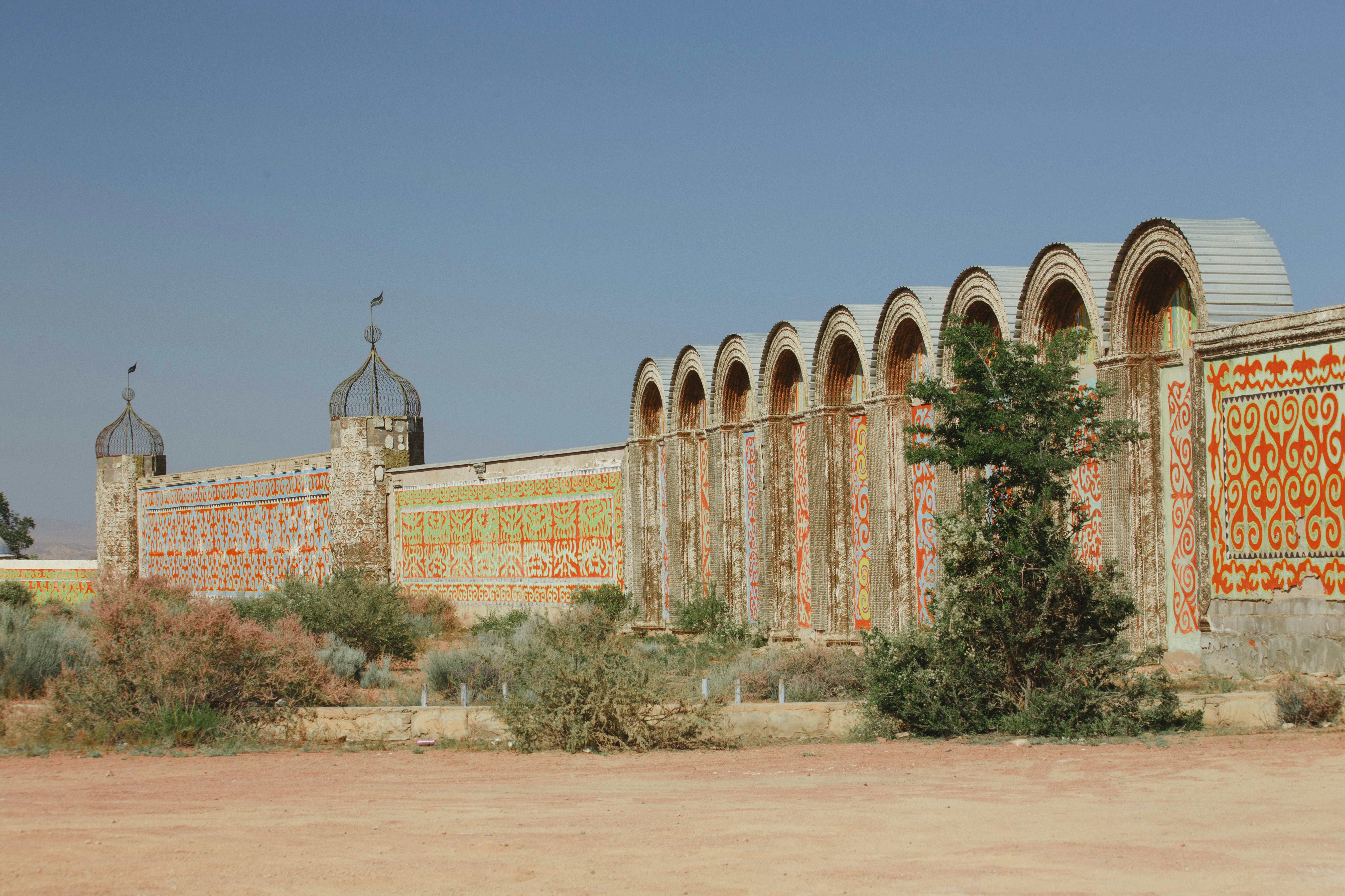 Echoes of Heritage: The Vibrant Walls of Tradition