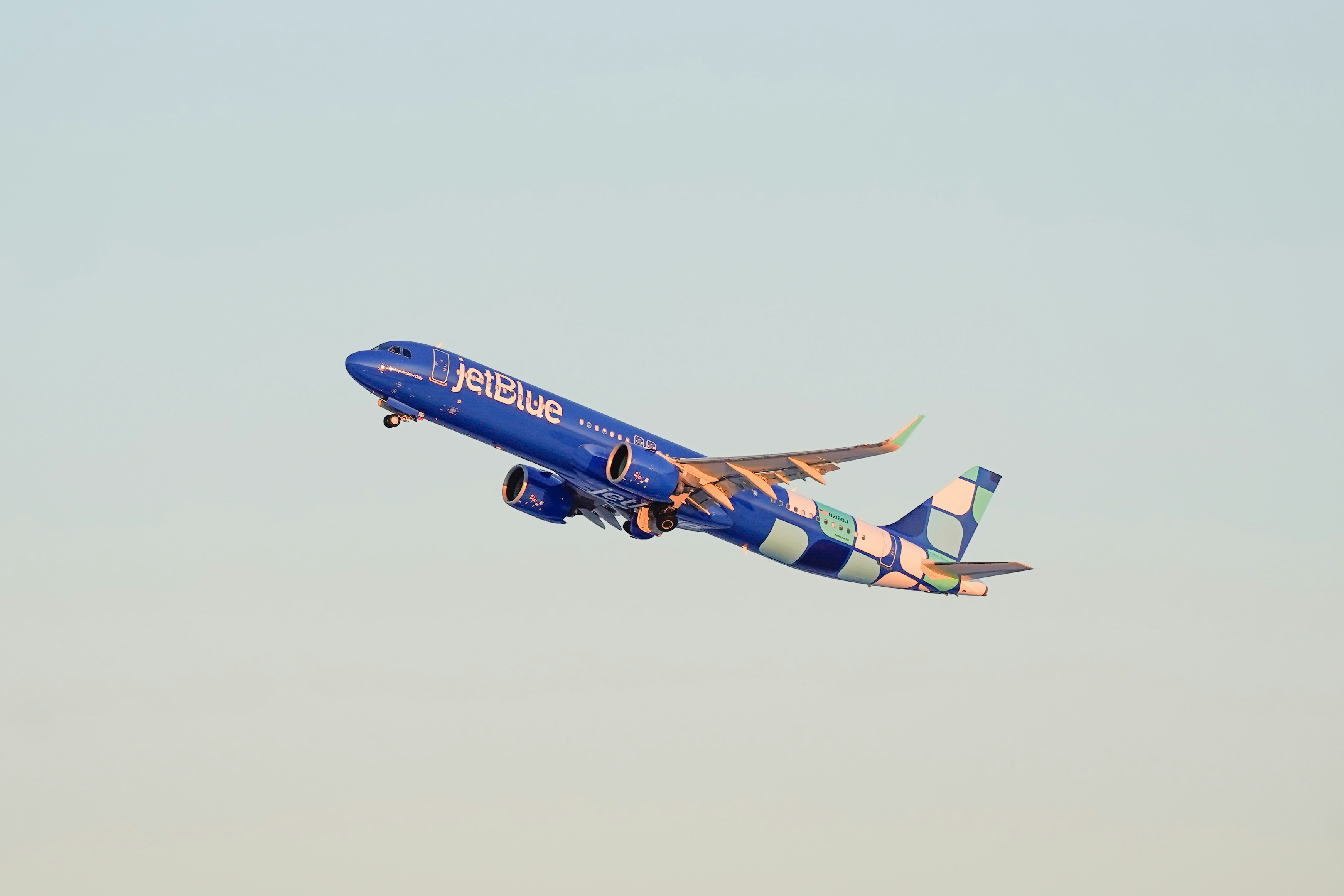 JetBlue's Ascent: A Dance in the Sky
