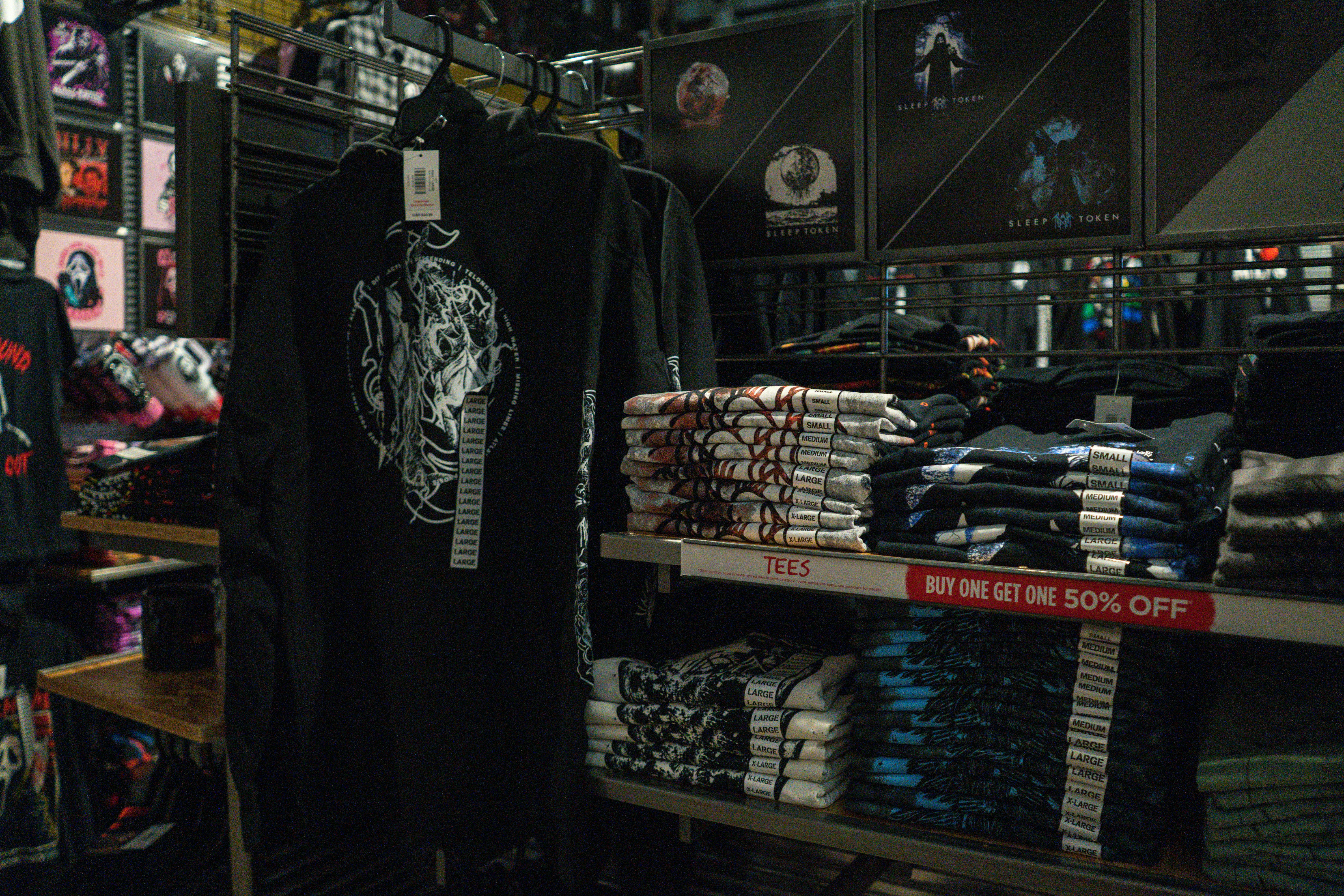 Threads of Expression: A Retail Showcase