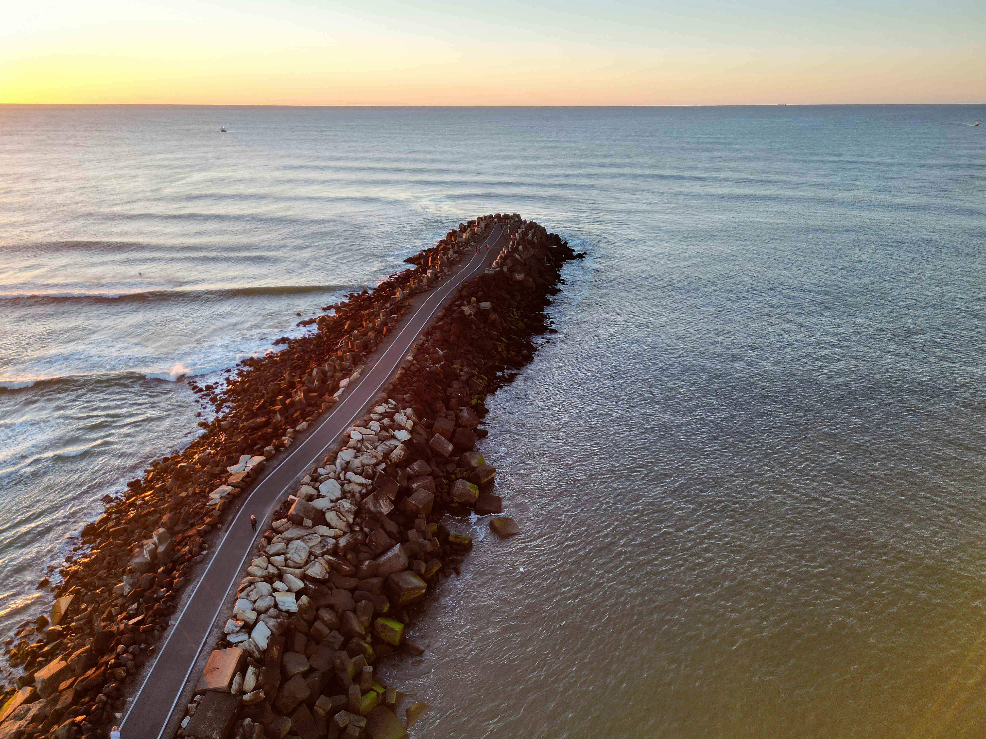 The Serpent's Path to the Horizon