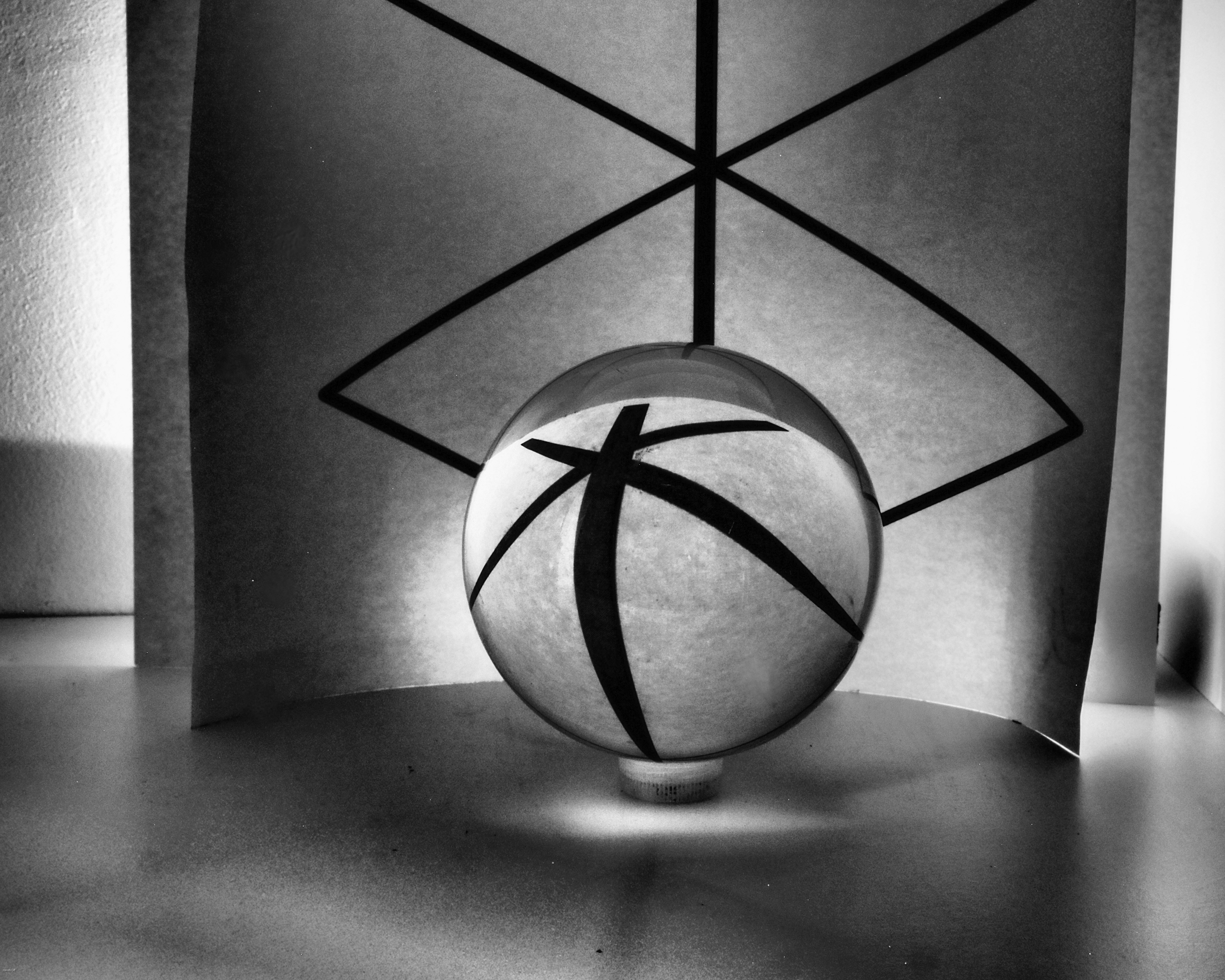 Geometry in Motion: The Dance of Light and Shadow