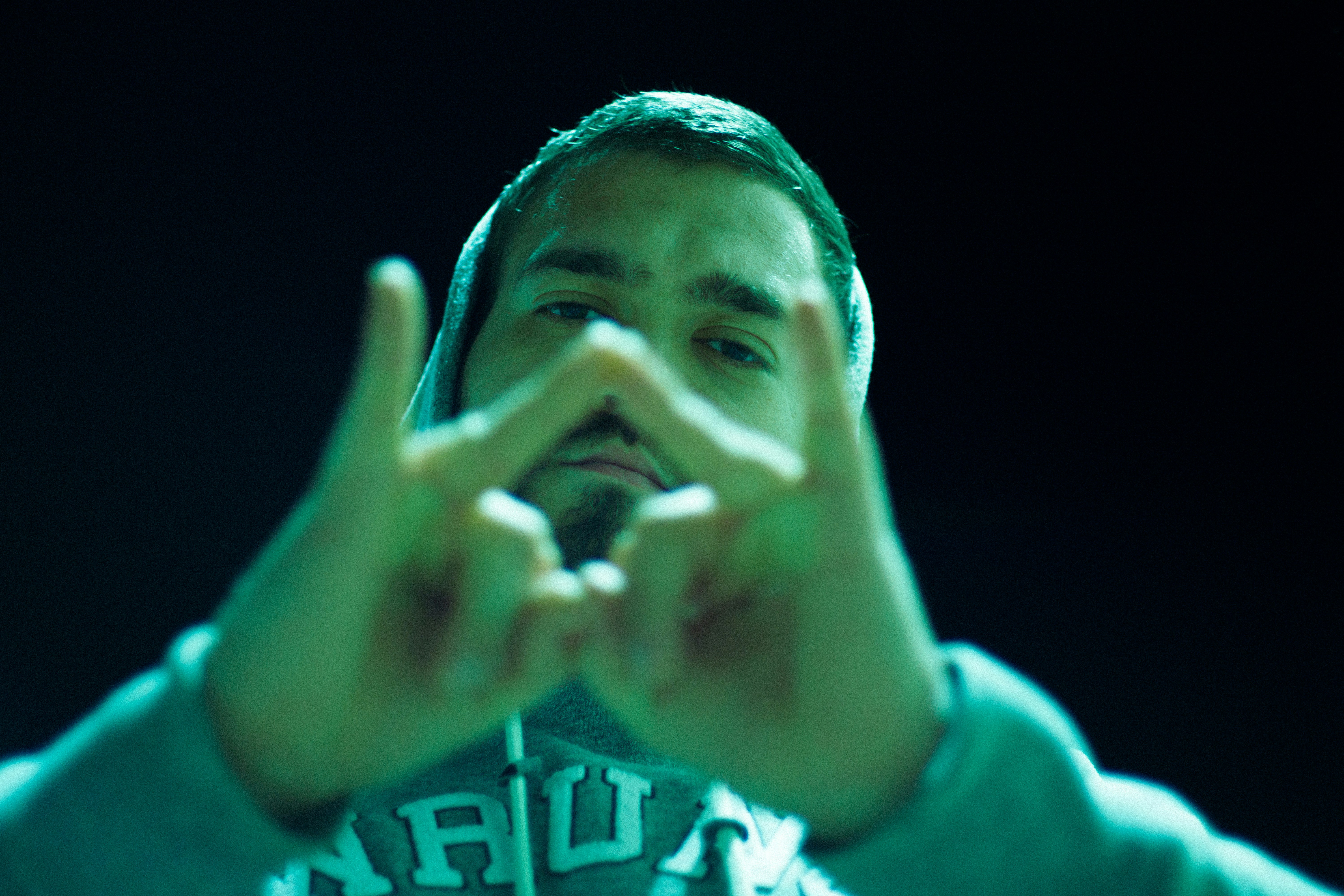 Illuminated Gesture: A Moment of Expression