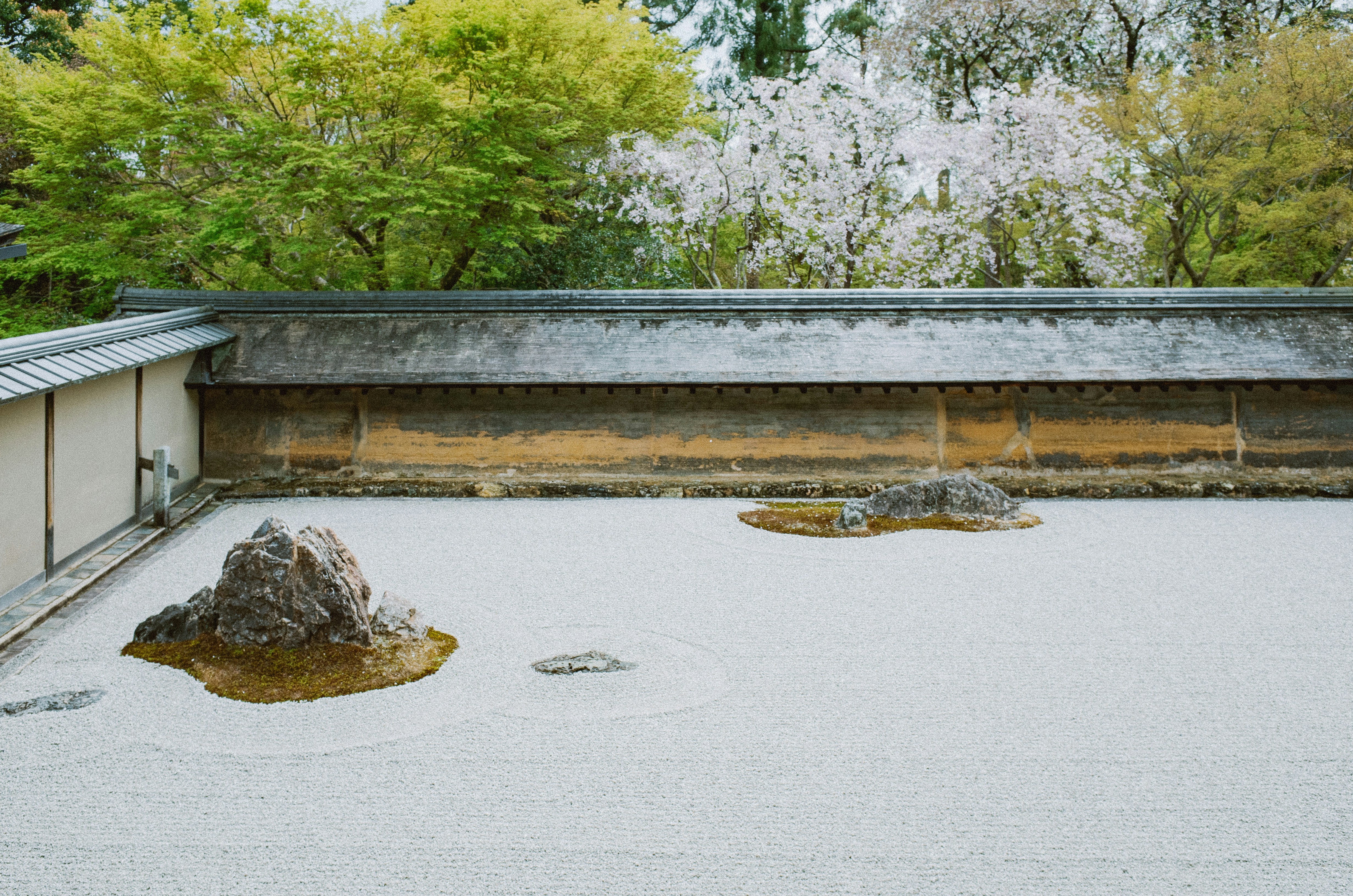 Left Rock in Quiet Geometry: A Zen Gravel Garden