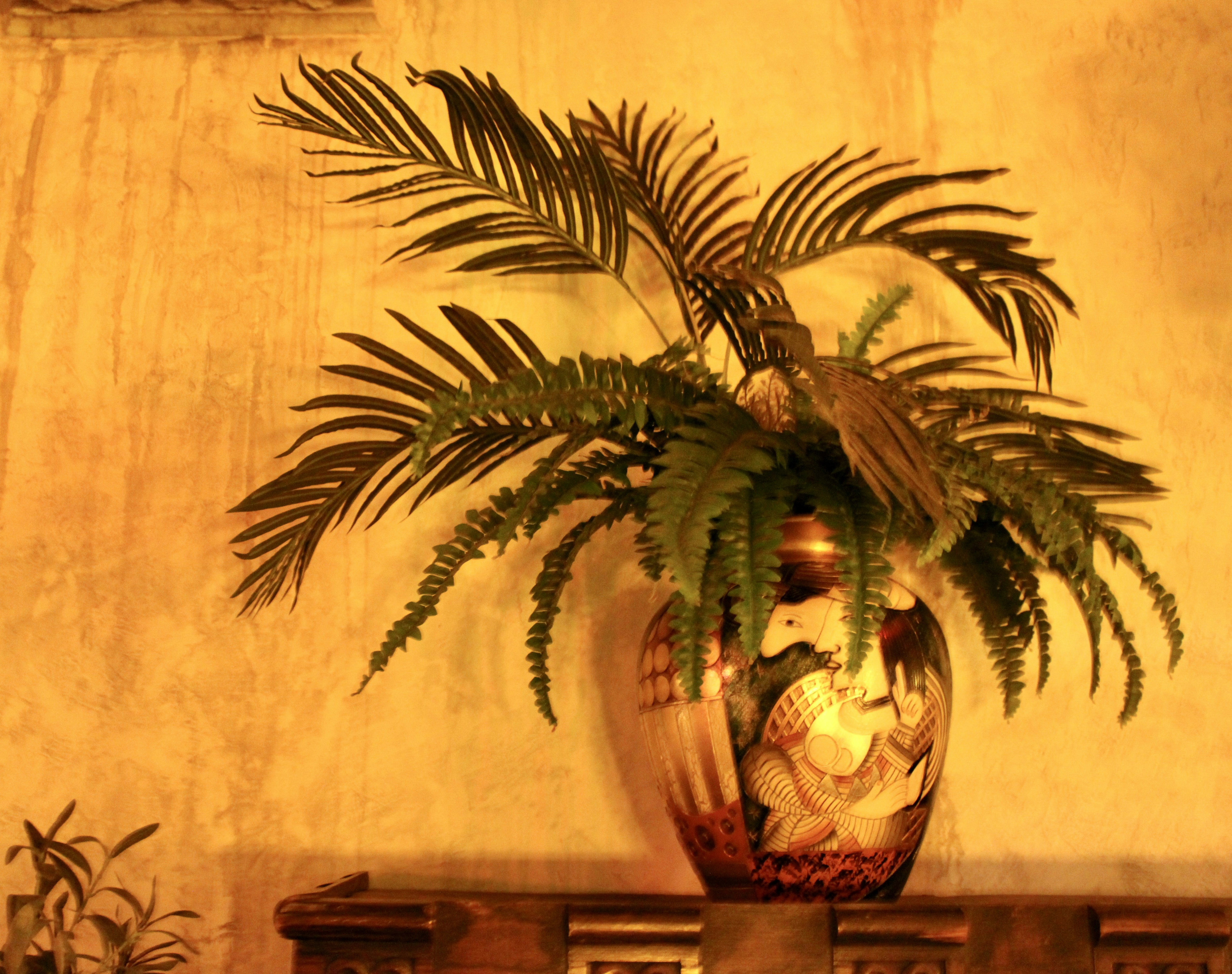 Nature's Embrace in Artisan Elegance