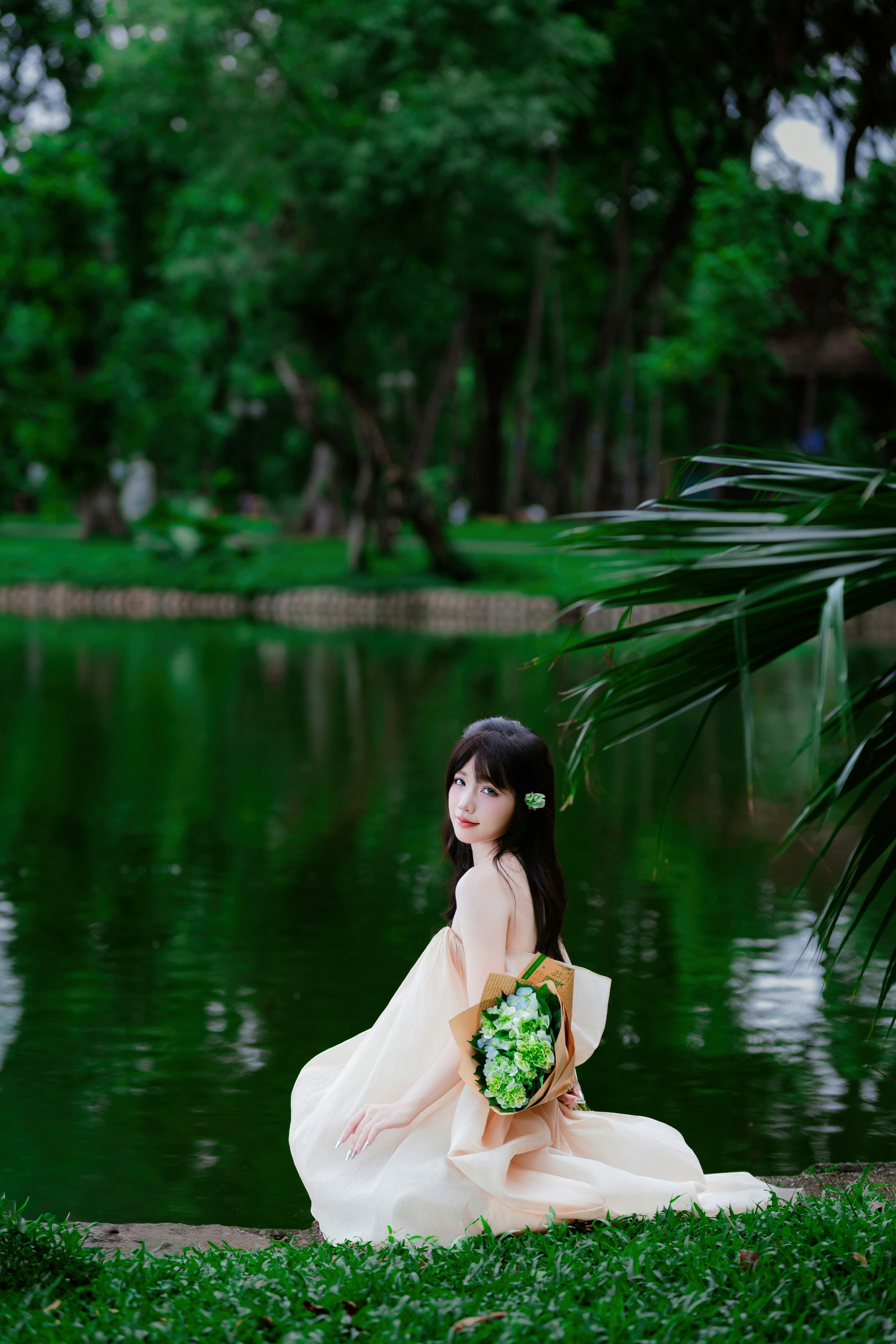 Pastel Poise by the Pond: A Garden Bride in Green Reflections