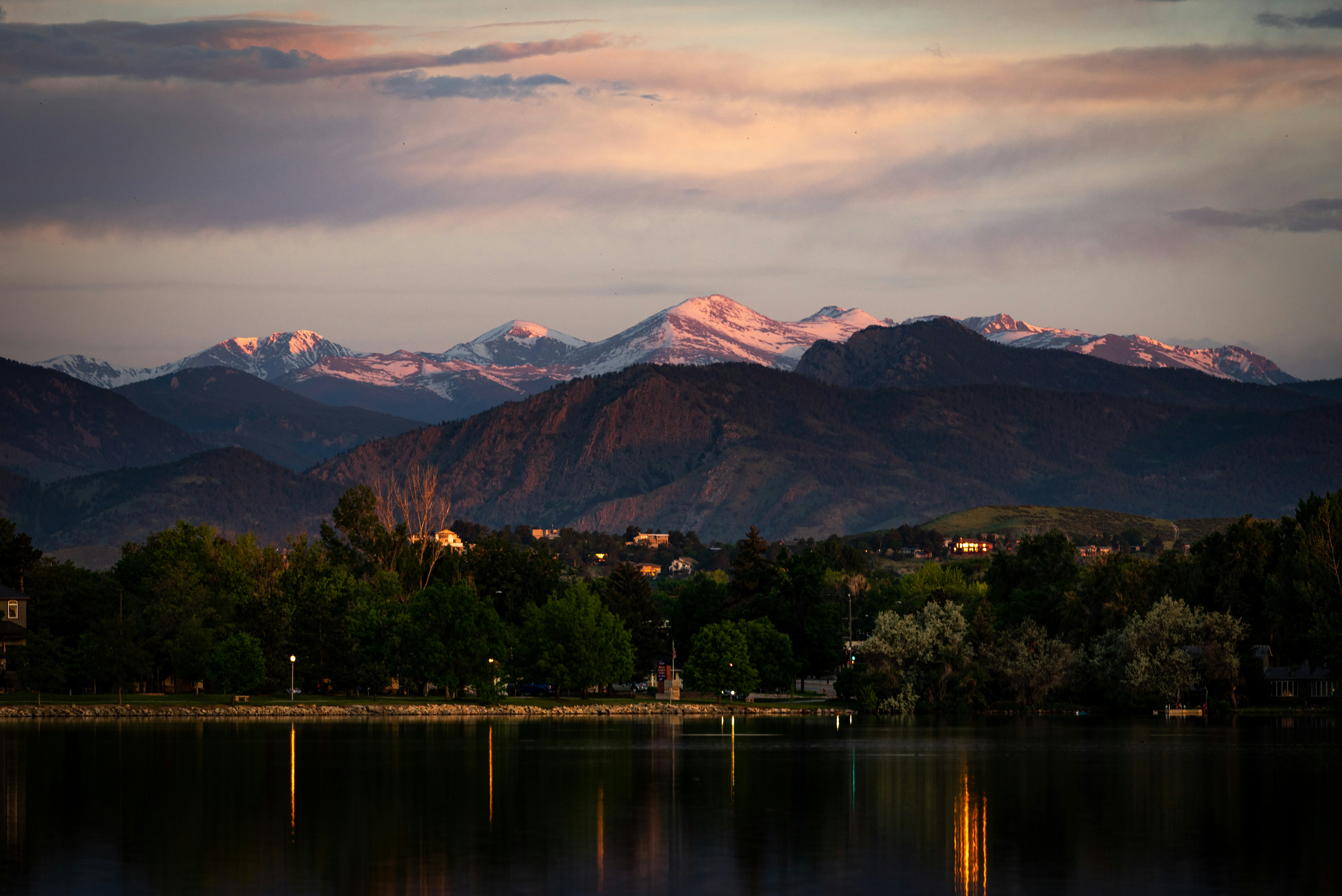 Whispers of Twilight Over the Rockies