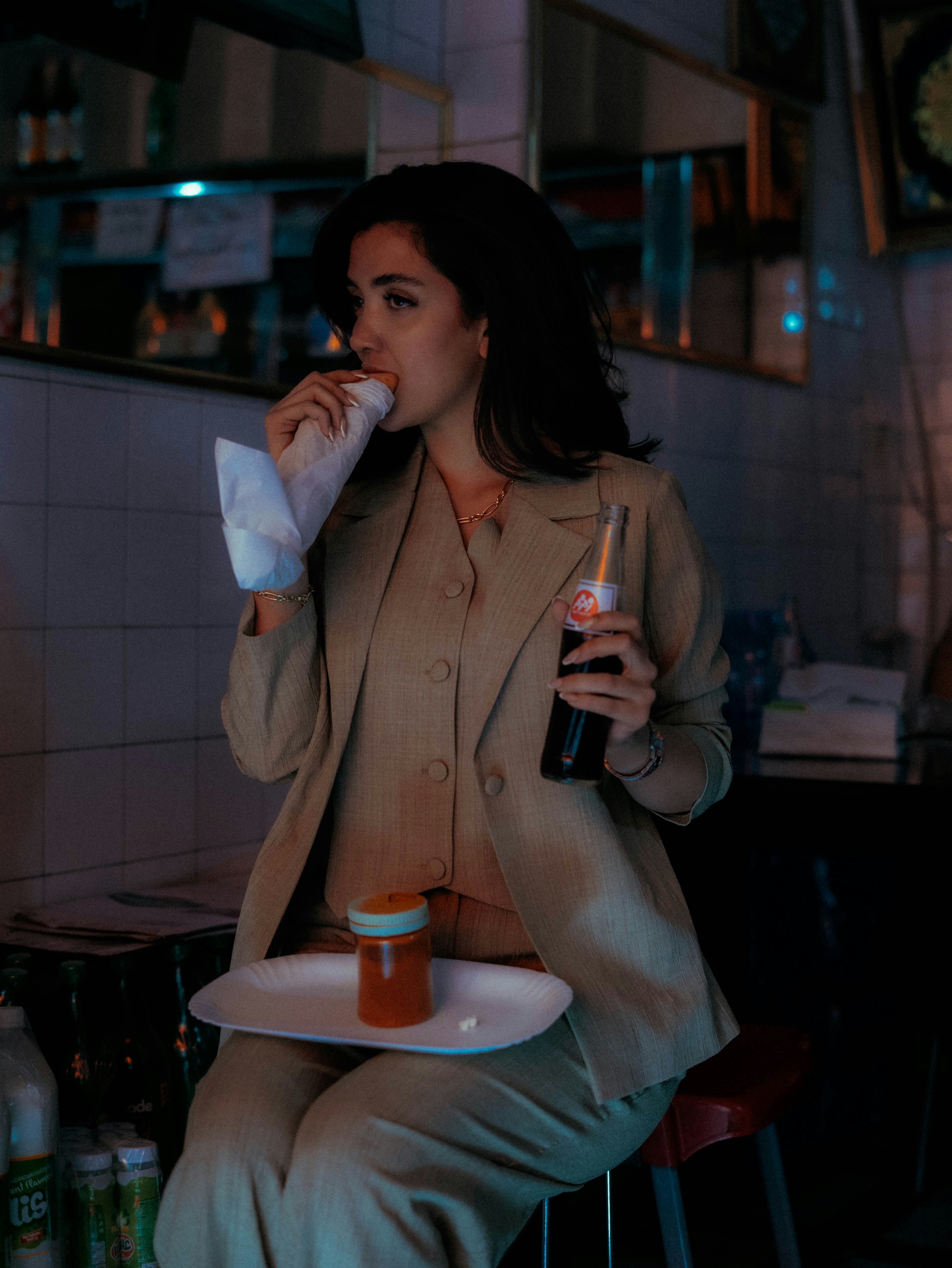 Urban Indulgence: A Flavorful Pause
