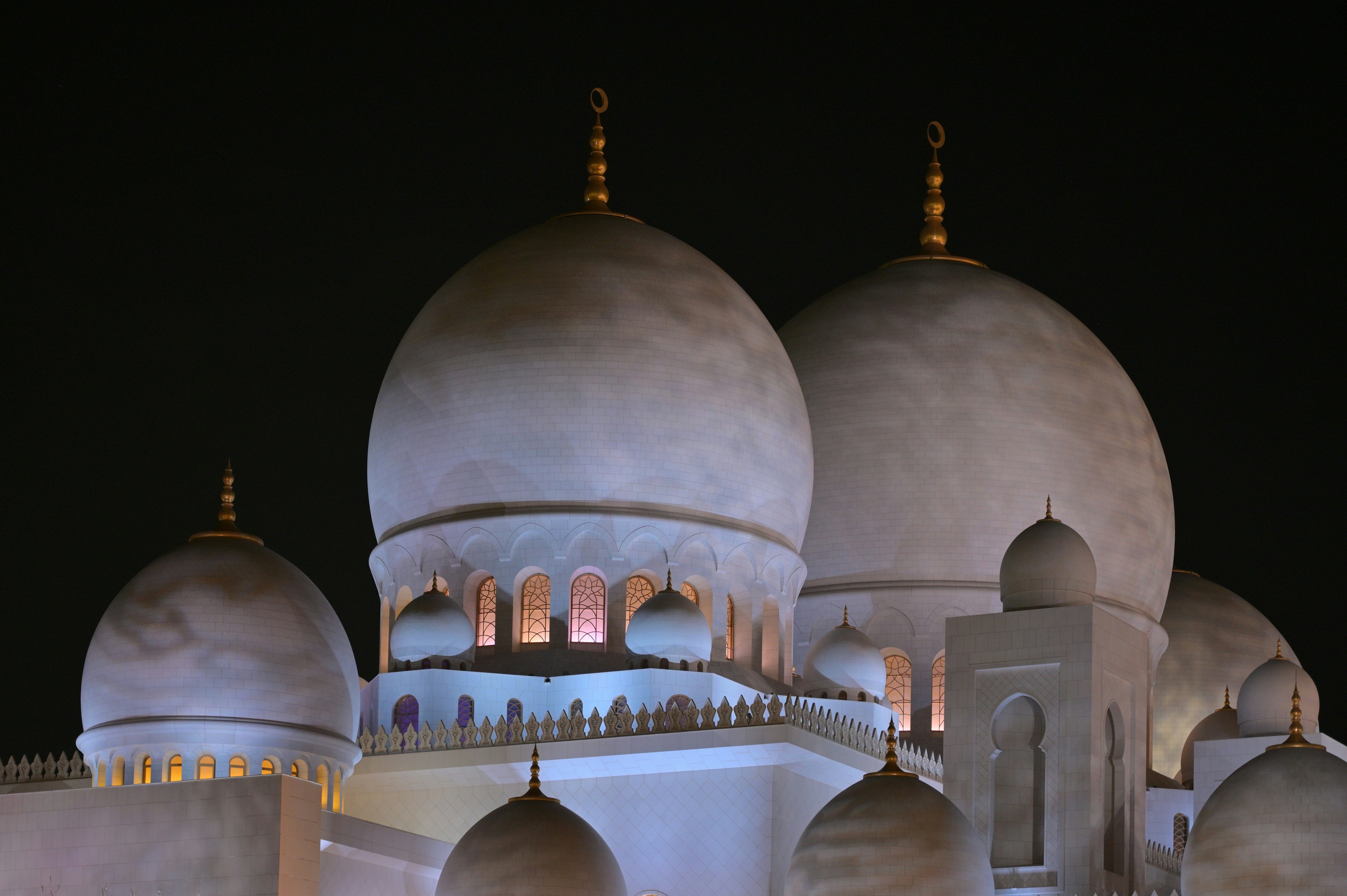 Whispers of Architectural Elegance Under Moonlight