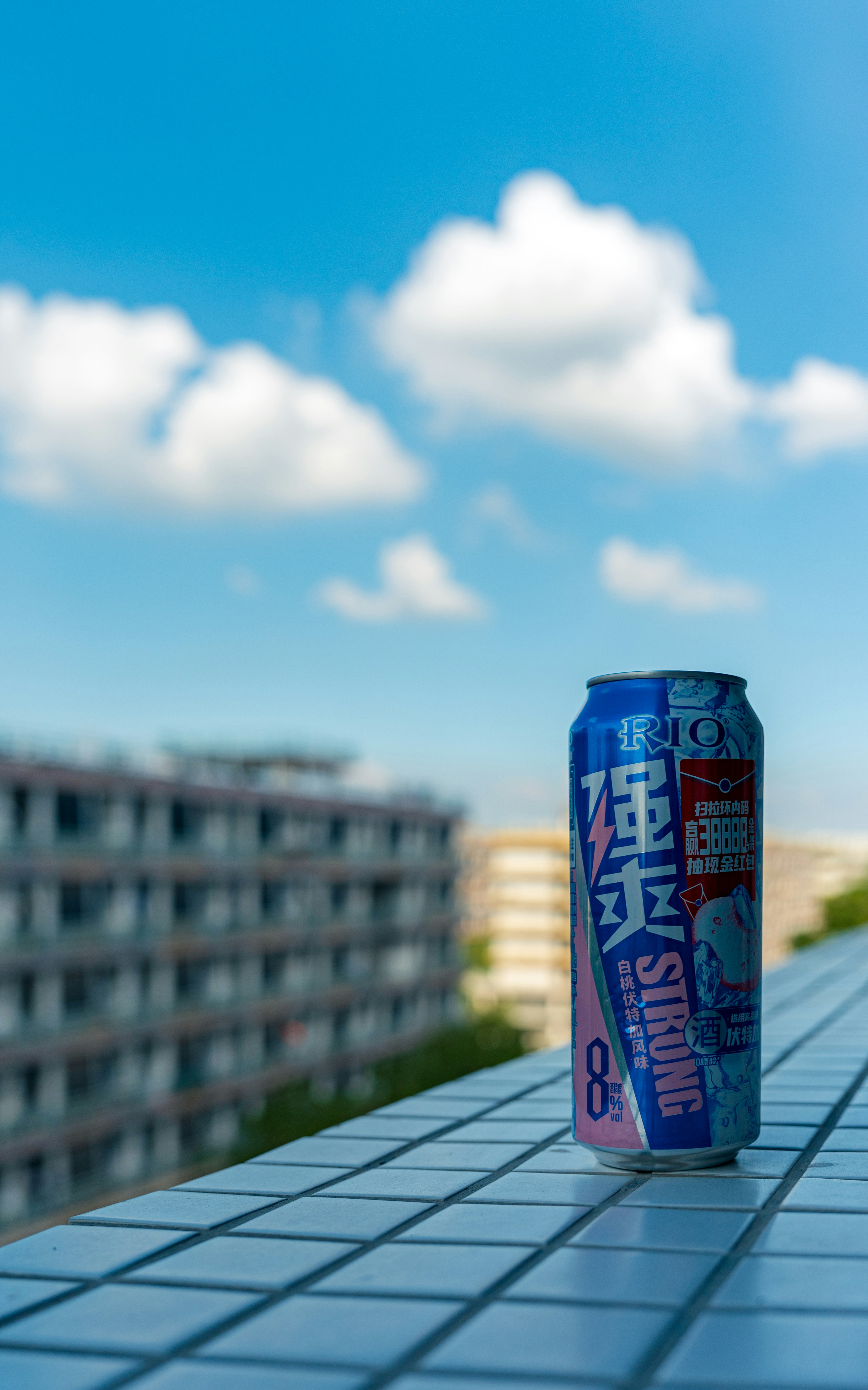 Urban Refreshment: A Moment in the City