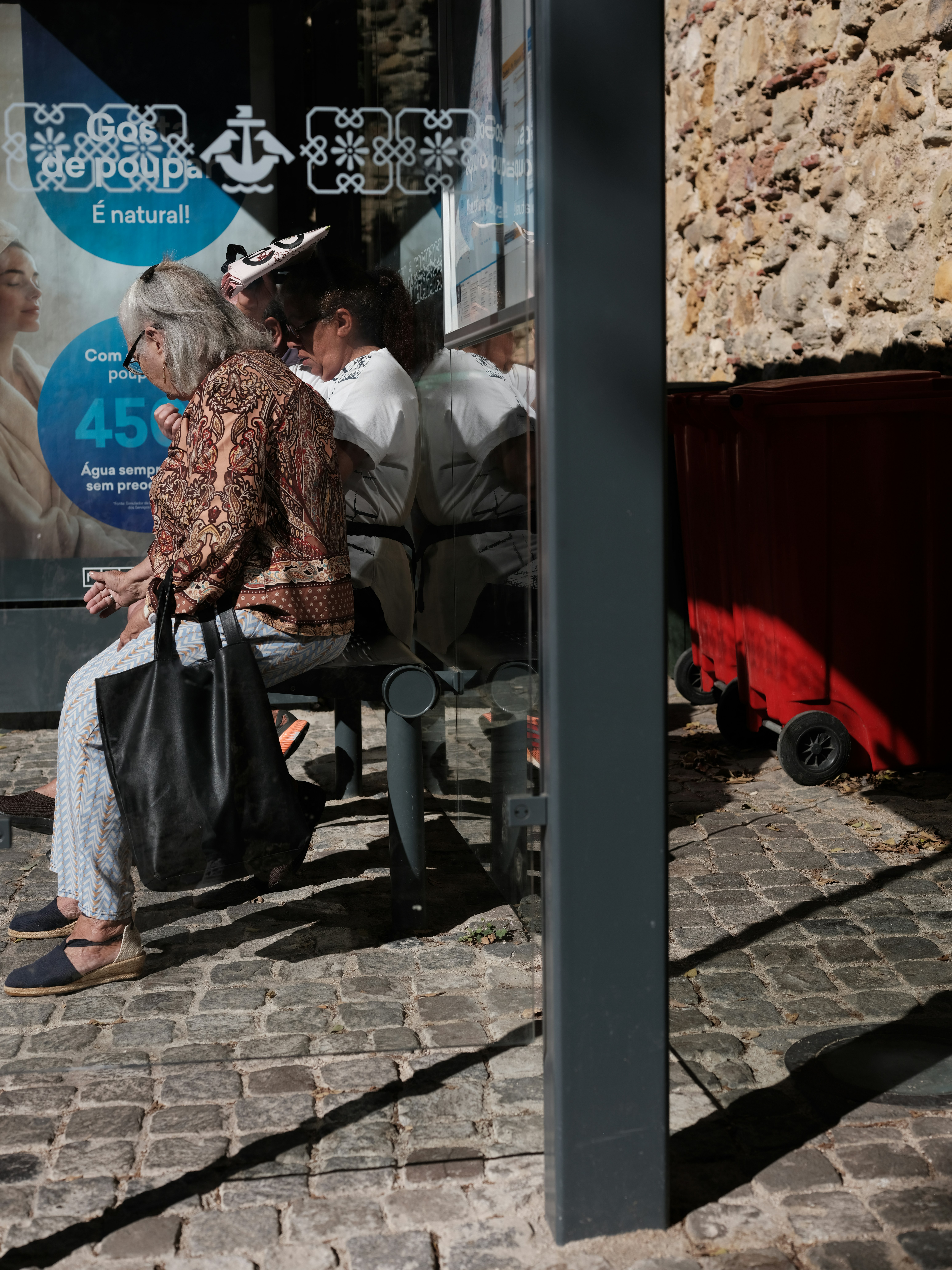 Moments in Transit: A Glimpse of Everyday Life