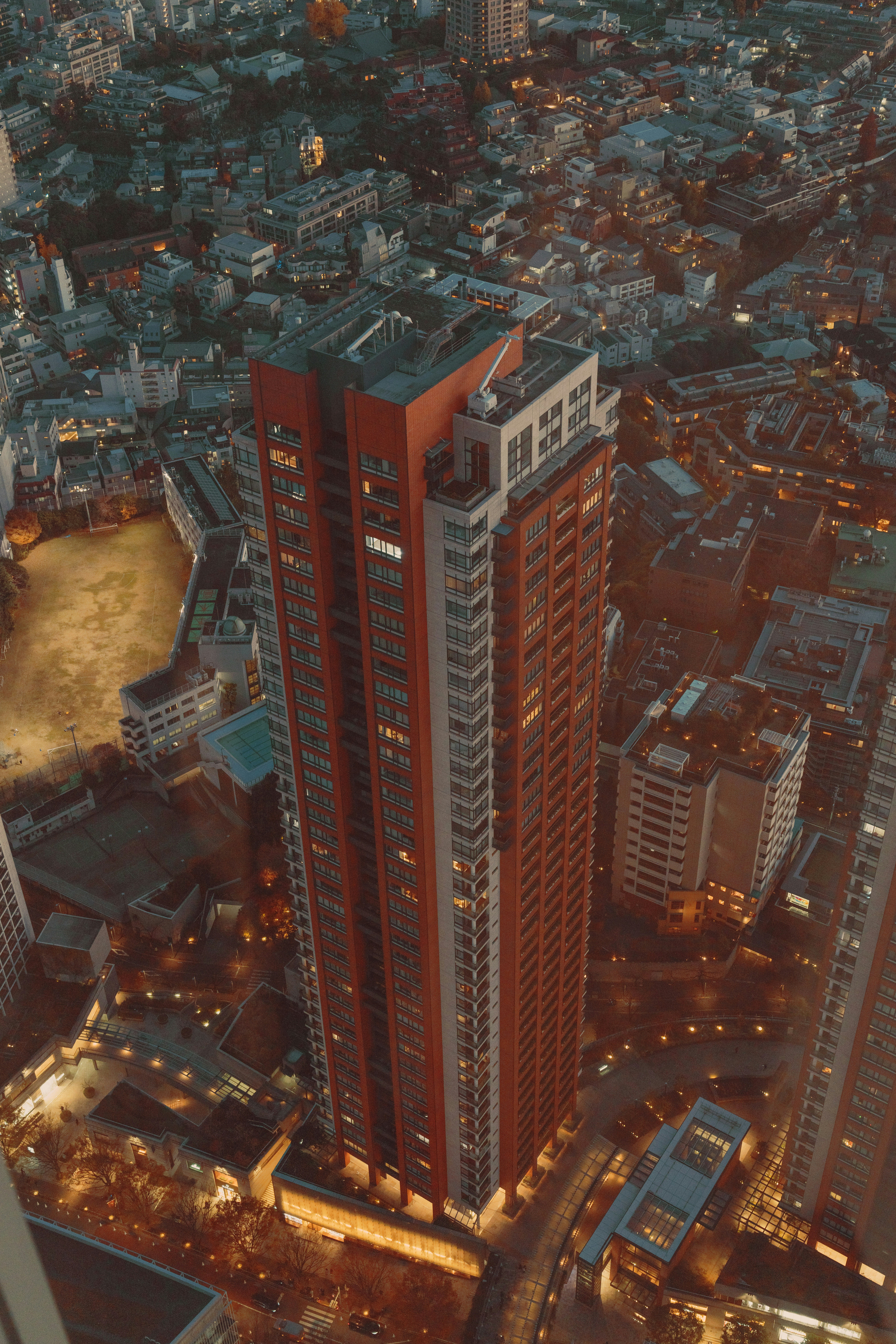 Urban Pinnacle: A Towering Marvel Amidst the Cityscape