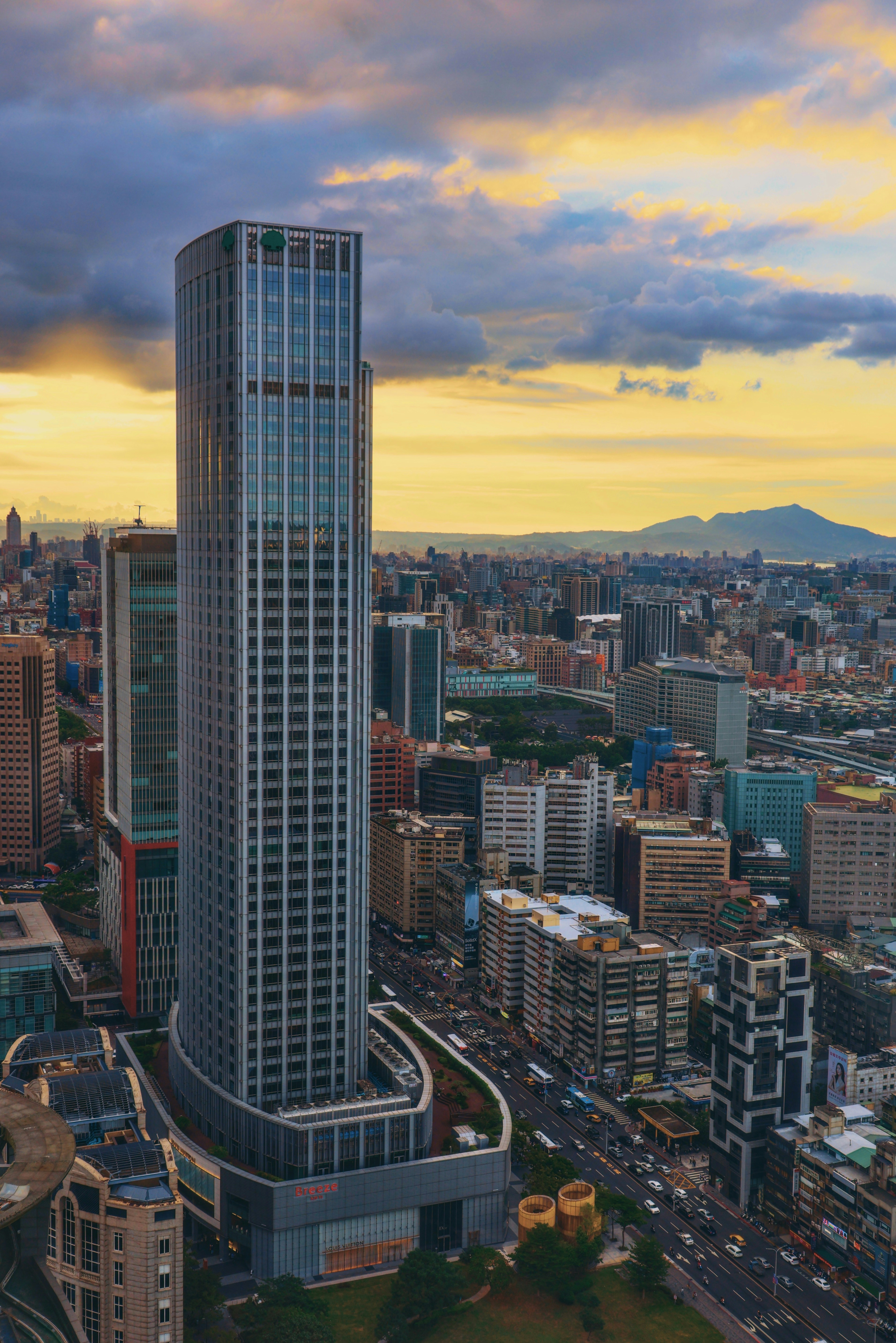 Photo by Alhasan Husni with Canon EOS R8