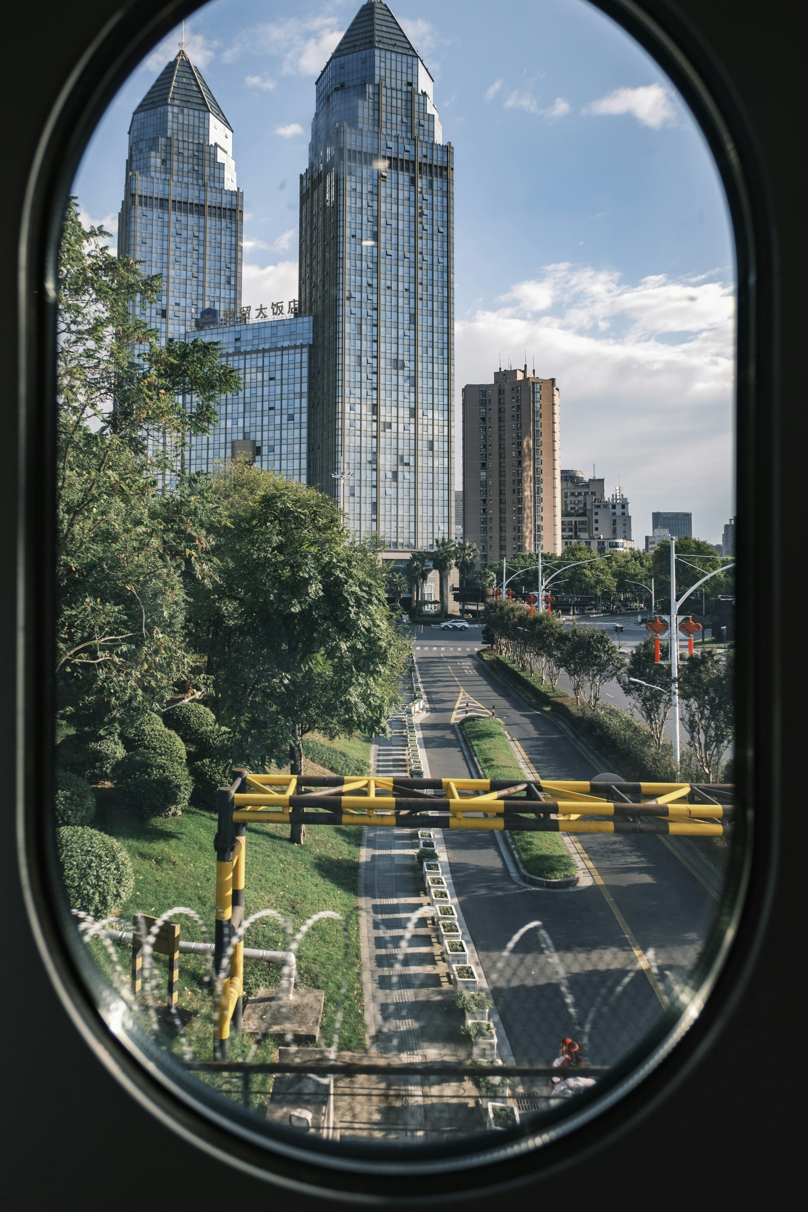 Urban Reflections: A Glimpse Through the Frame