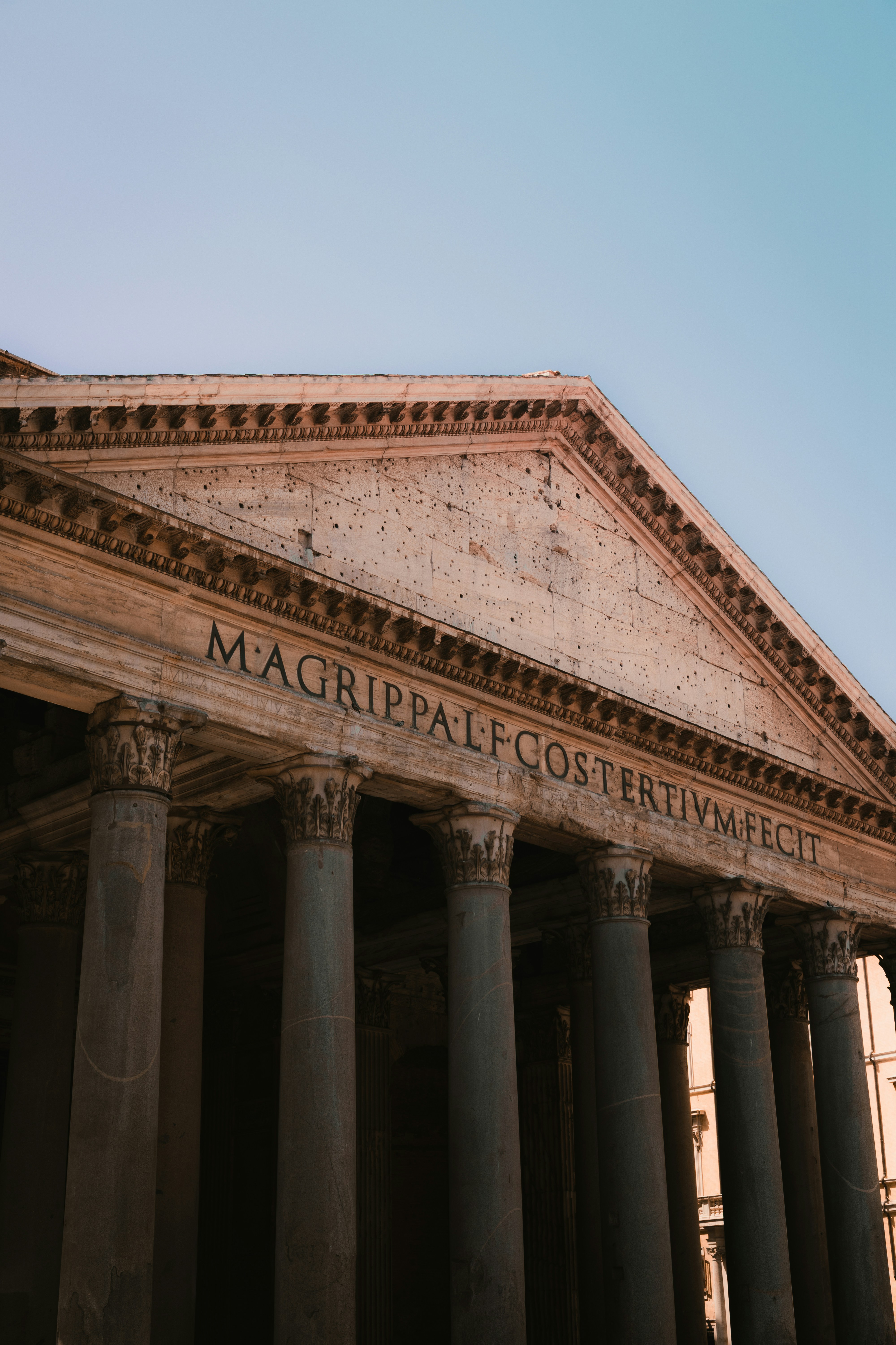 Echoes of Ancient Architecture: The Pantheon in Focus