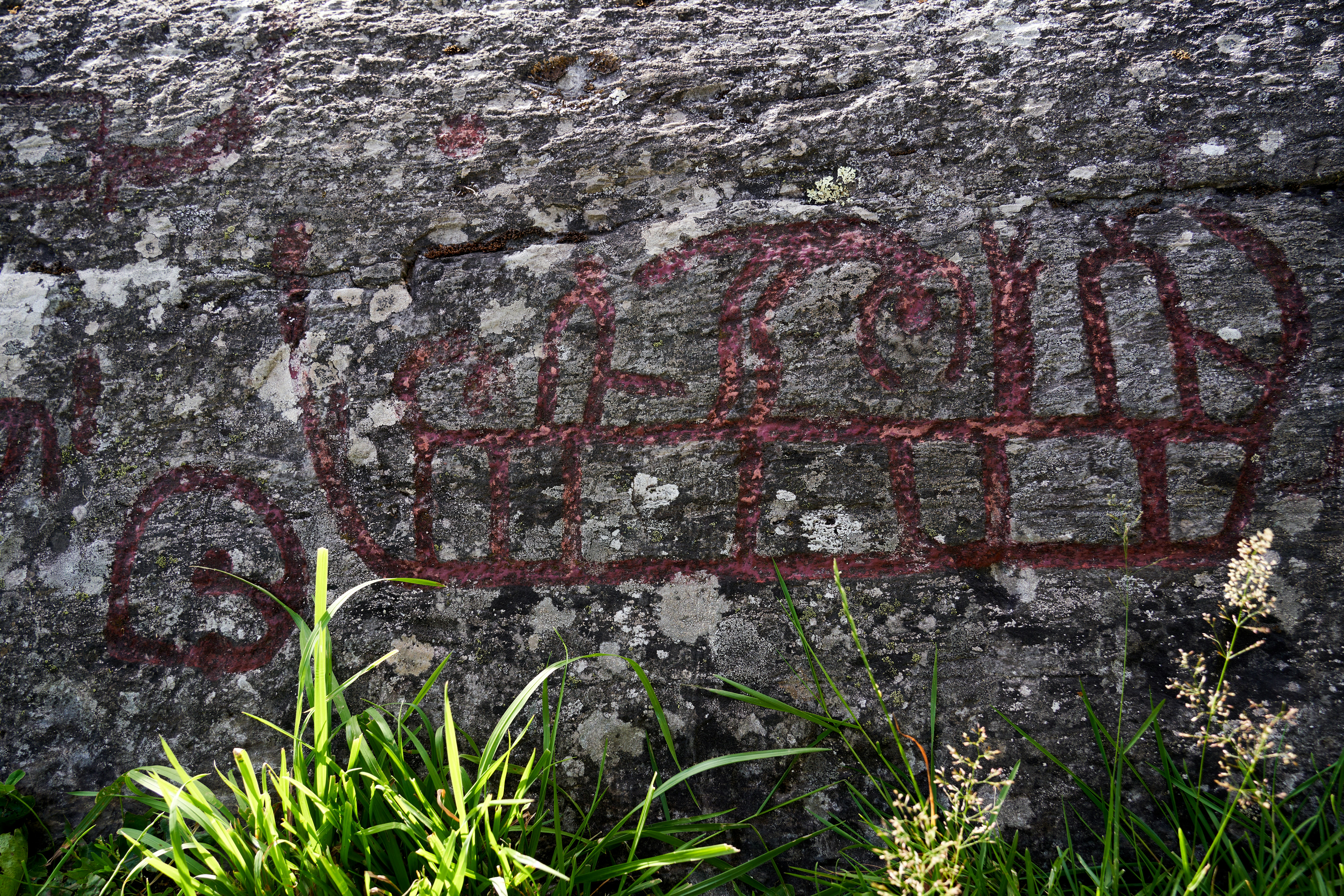 Ship form petroglyph from Högsbyns, Sweden | Ancient petroglyph of a ship on rock
