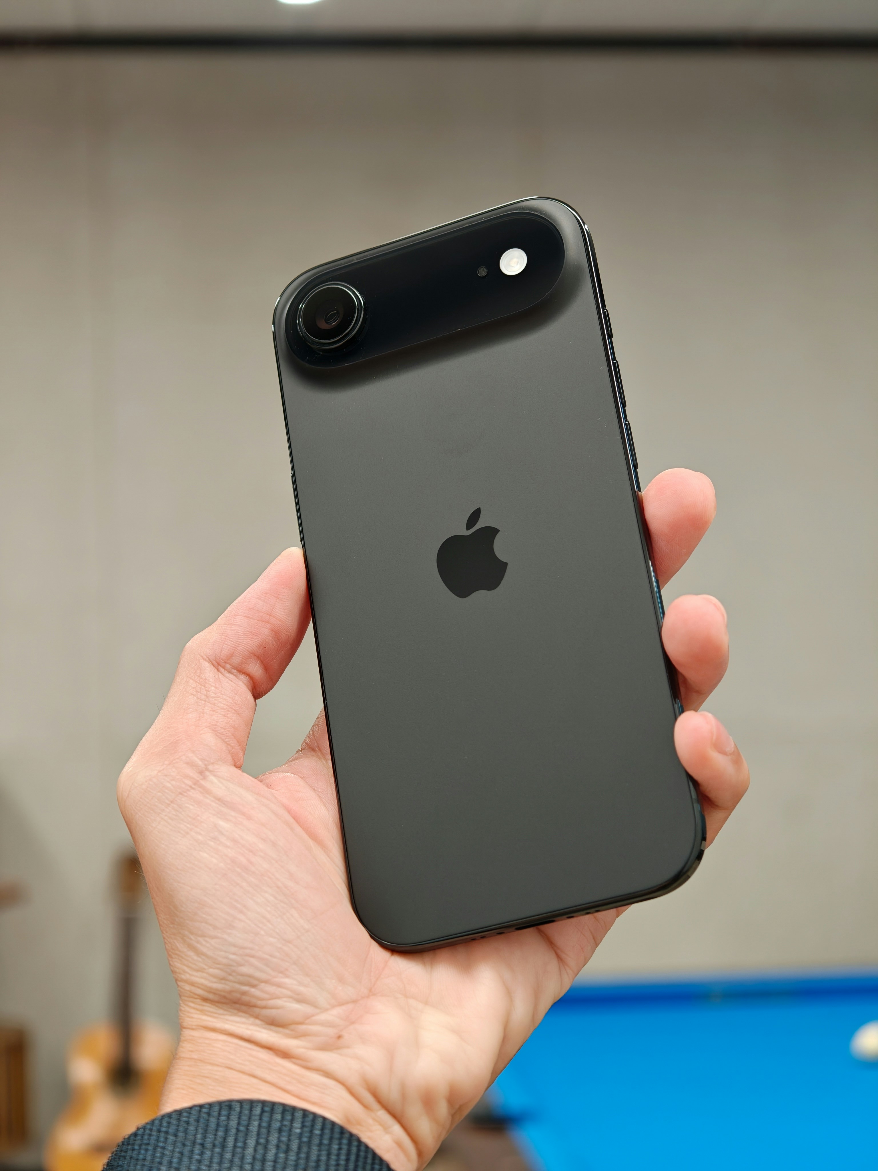 iPhone Air Space Black