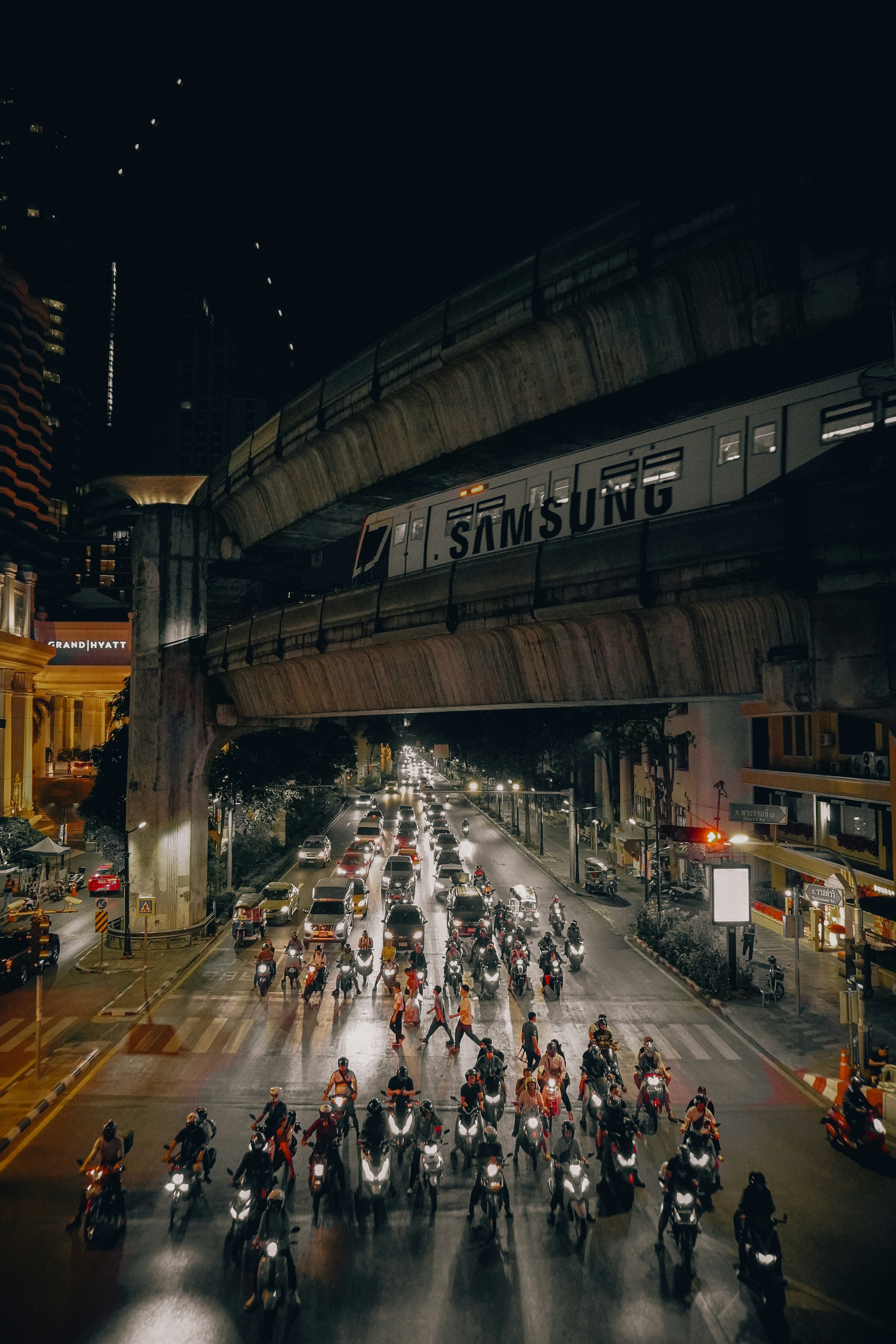 Urban Pulse: A Night in Motion