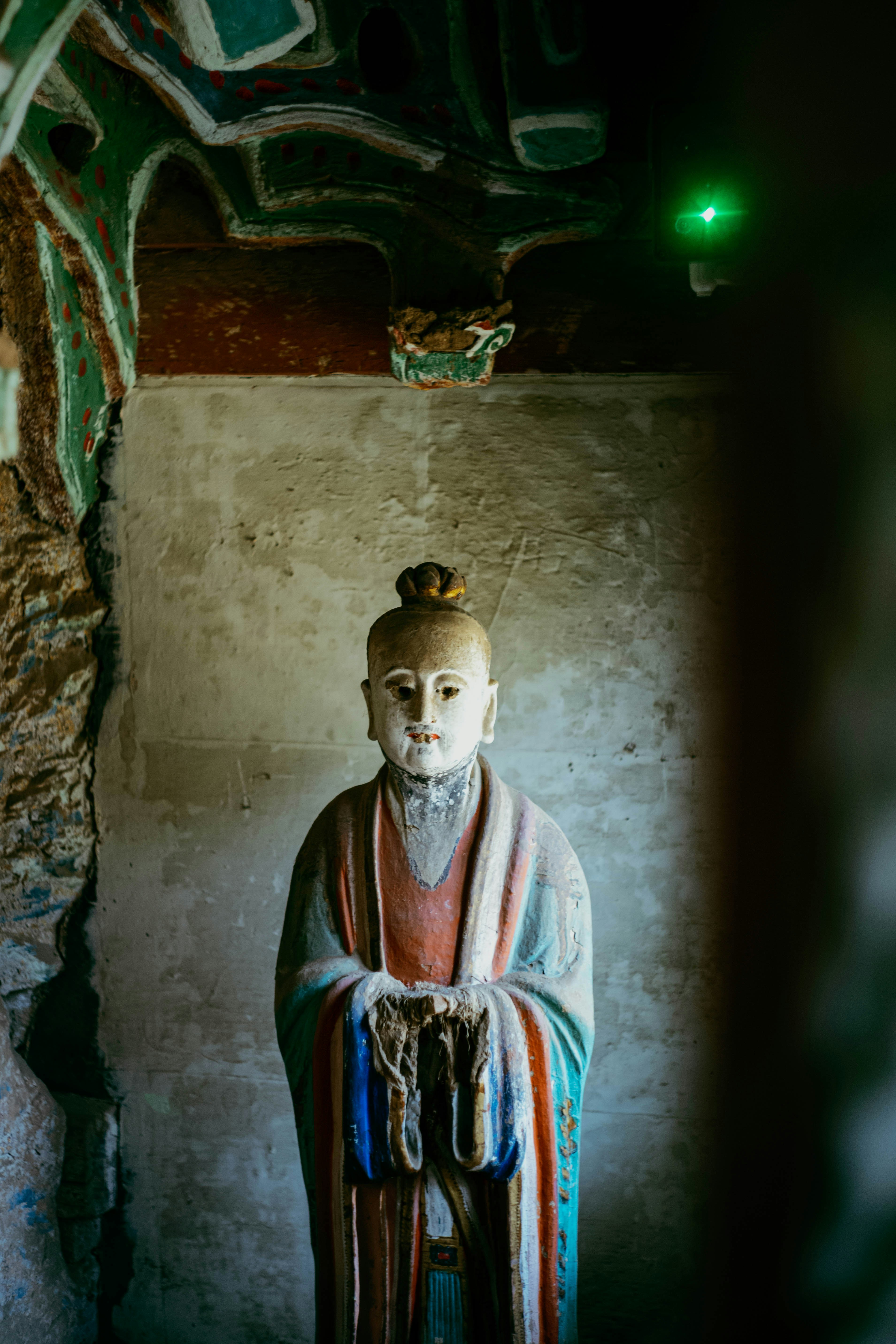 Guardian of the Ancient Cave