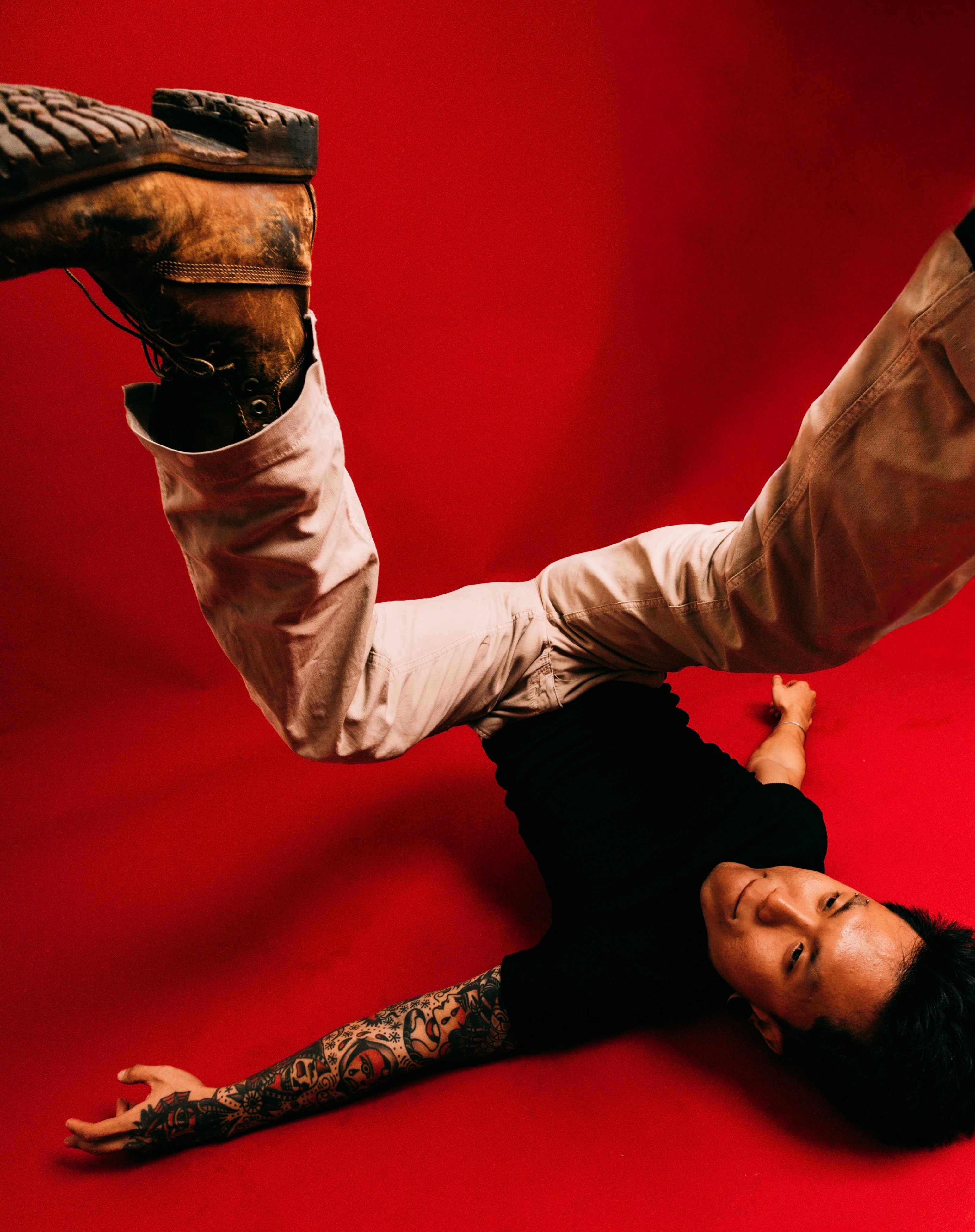 Gravity-Defying Dance of Expression
