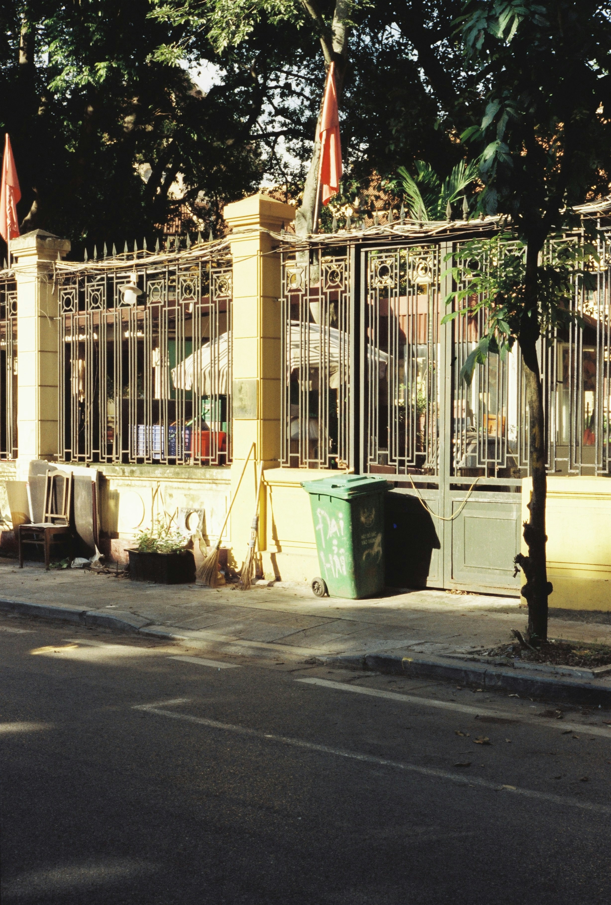 Urban Serenity: A Glimpse Behind the Gates
