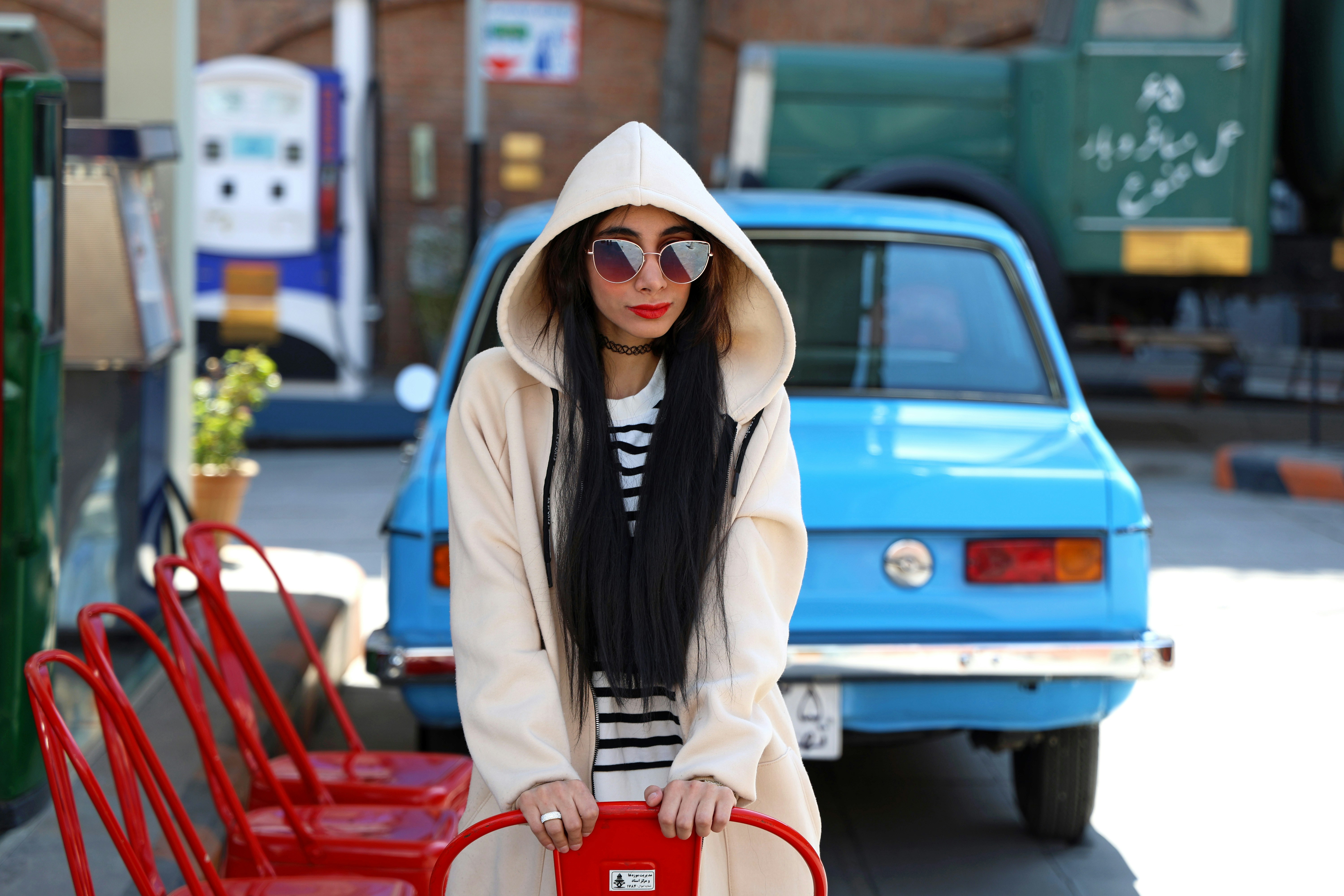 Urban Chic: A Modern Twist on Nostalgia