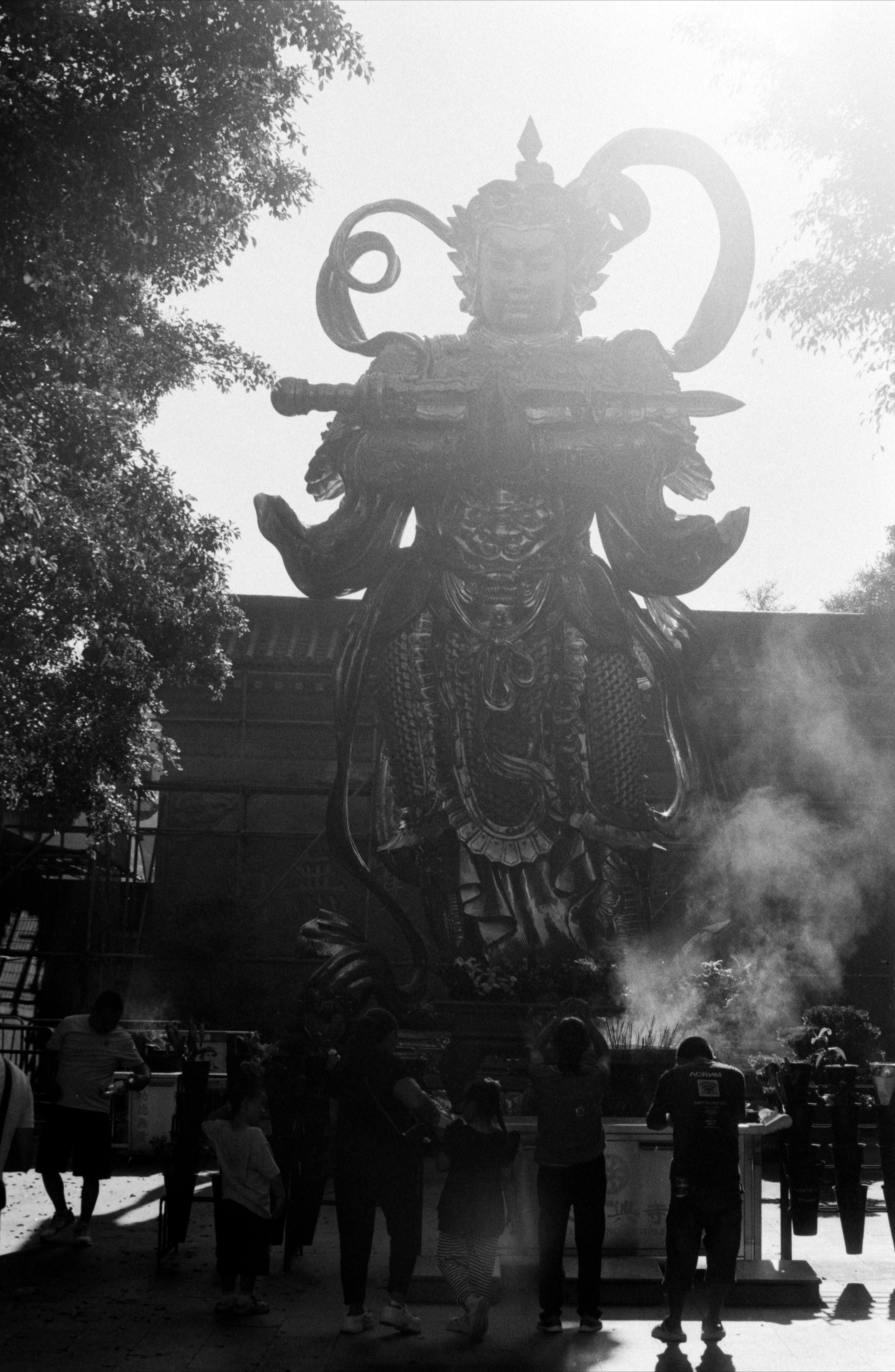 Guardian of the Faithful: A Divine Presence