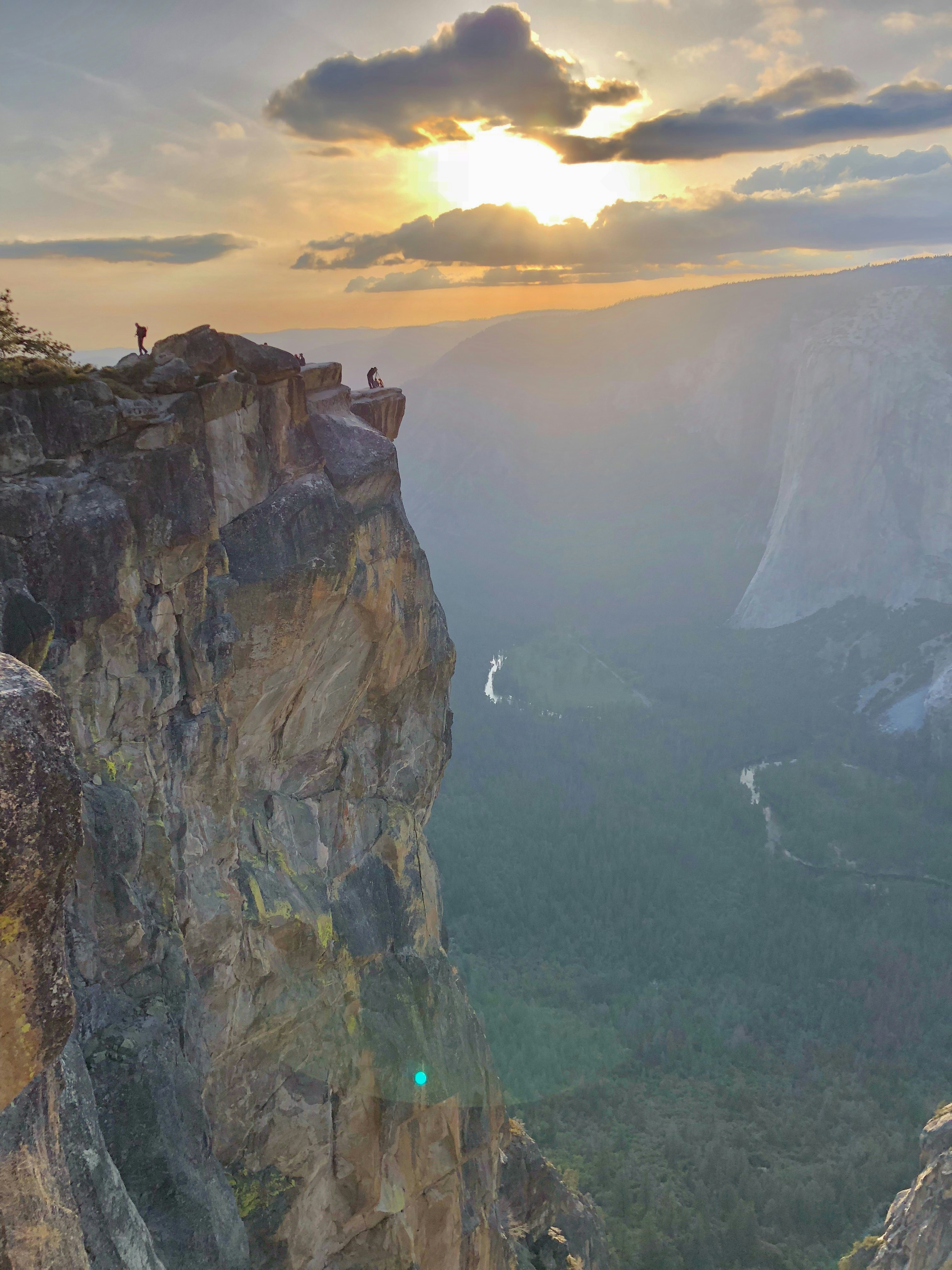 Edge of Infinity: A Glimpse into Nature's Majesty