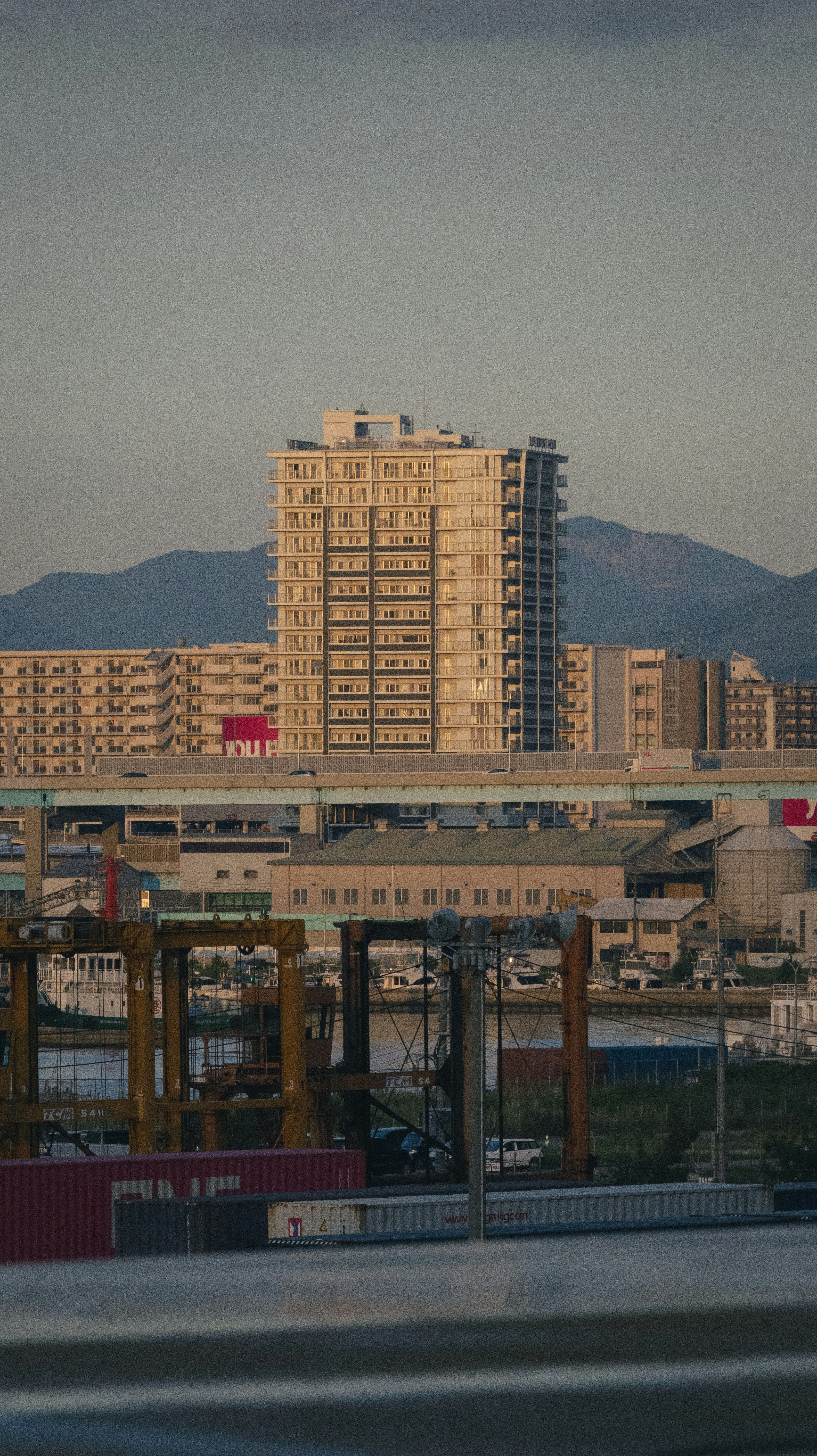 Alien eyes (@alien_film) | Comunidade de fotos da Unsplash