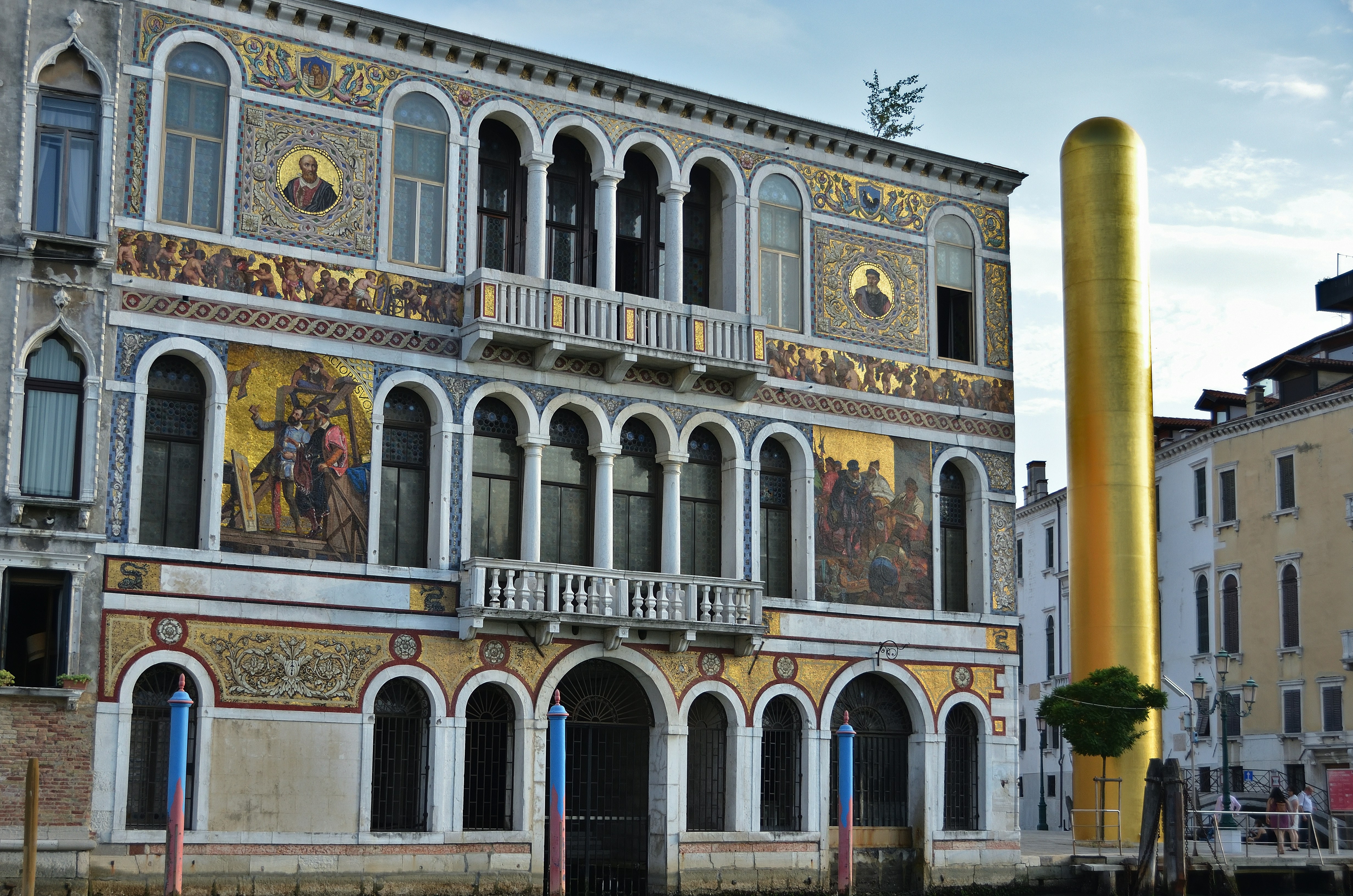 Golden Contrast: A Modern Touch on Historic Architecture