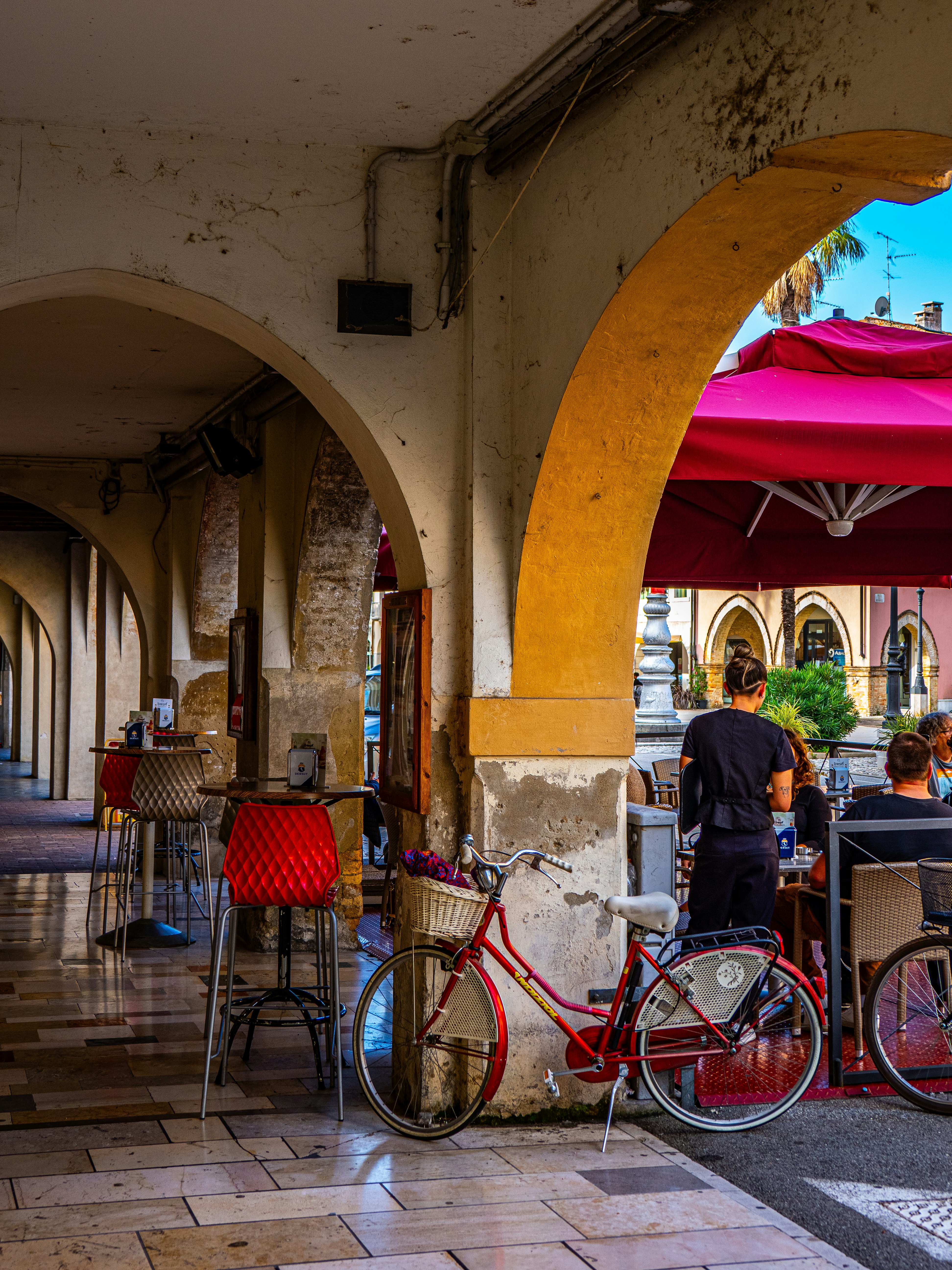 Charming Streets of Leisure: A Café Scene