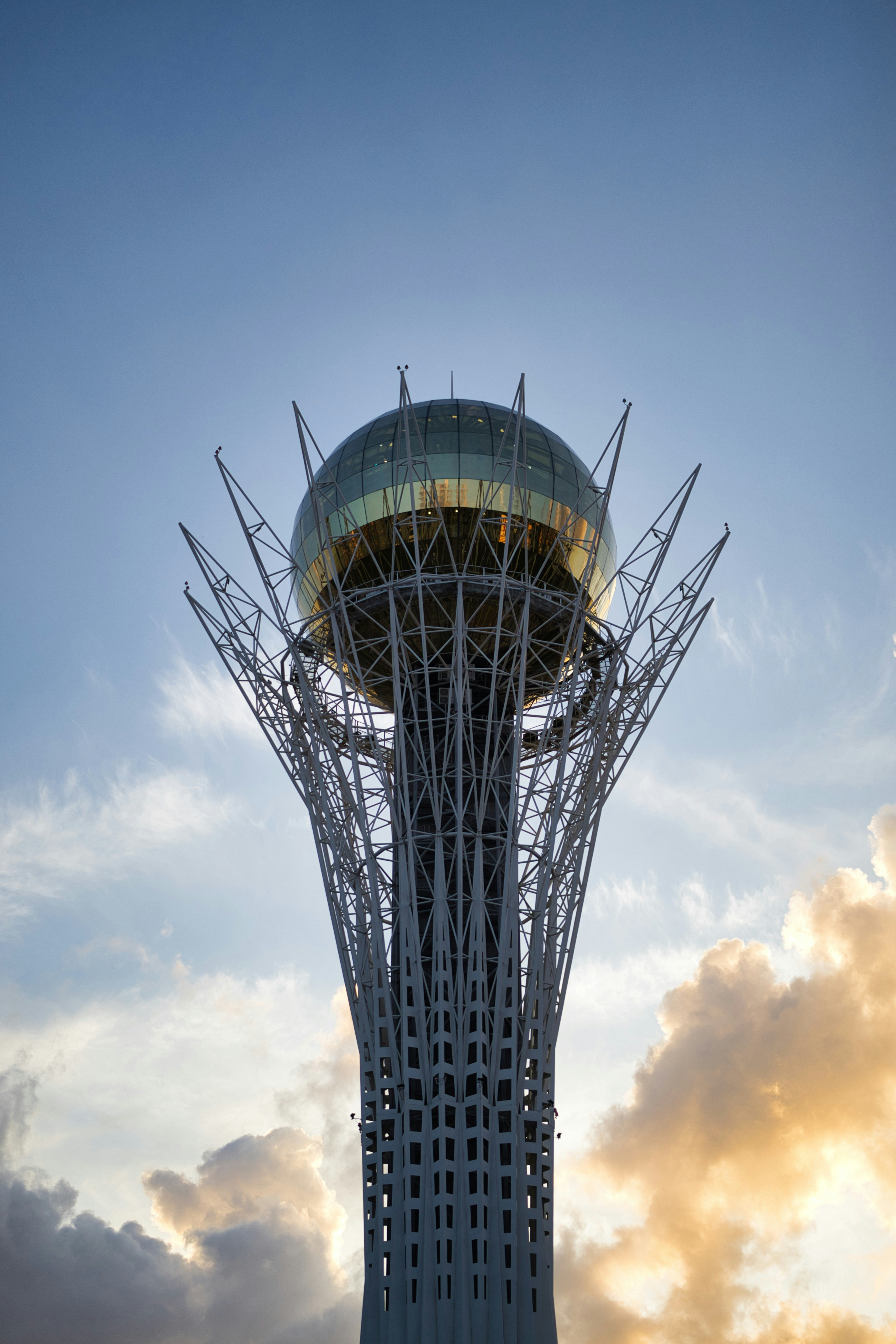 🌄 Available as fine art and acrylic print, and framed poster at https://www.pawsandprints.eu/category/kasachstan