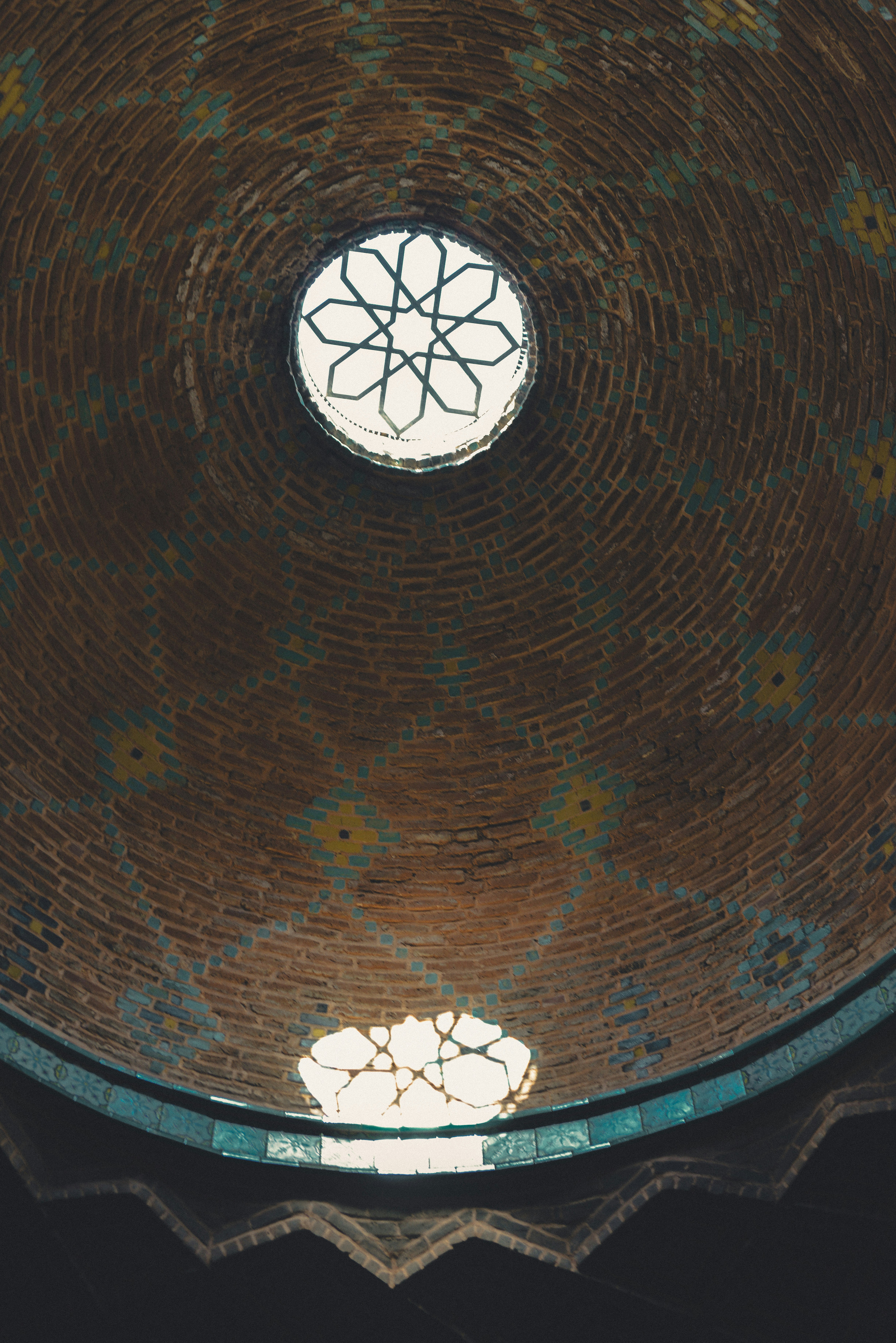 Geometric Harmony: A Glimpse into Architectural Elegance
