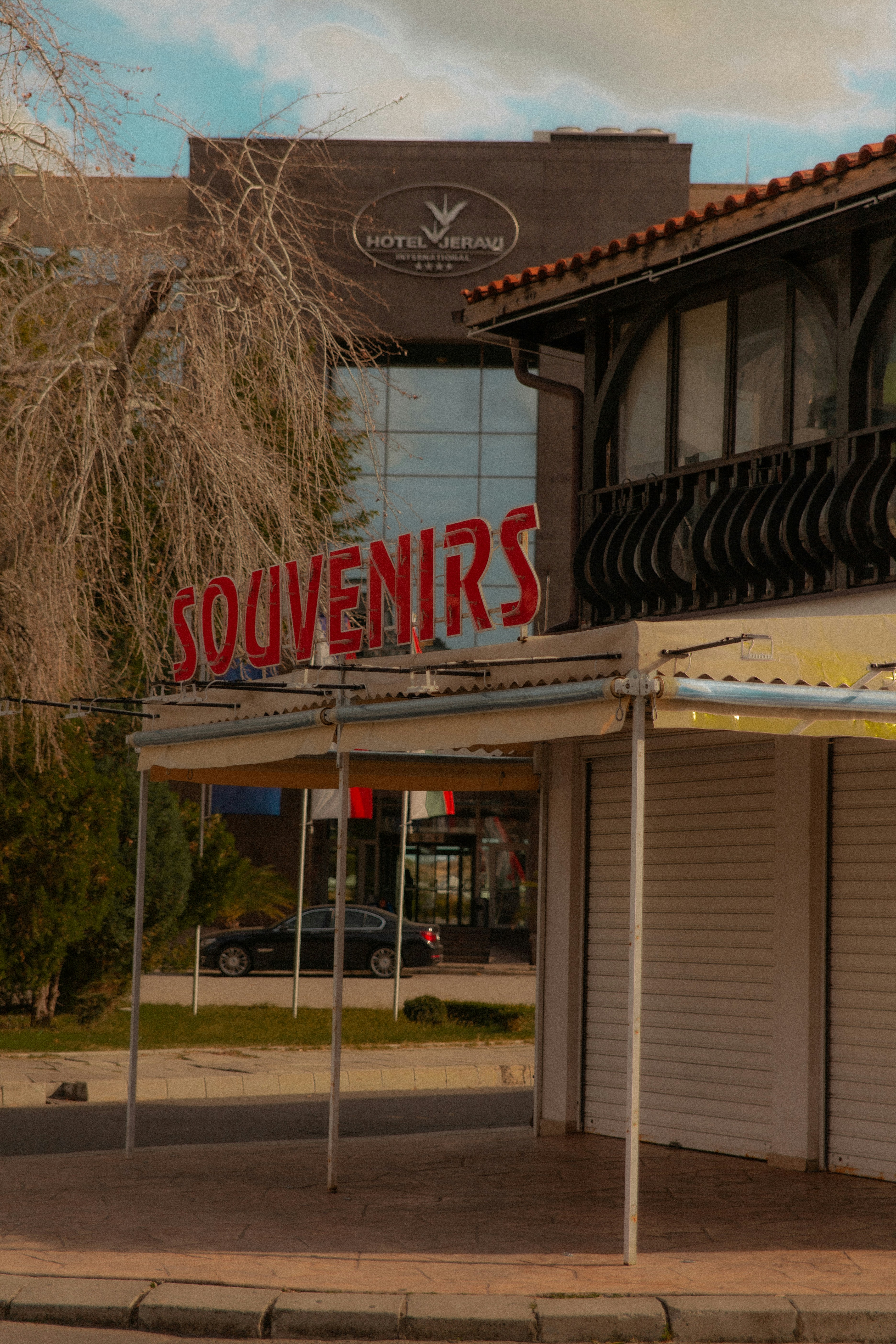 Echoes of Travel: The Souvenir Stand