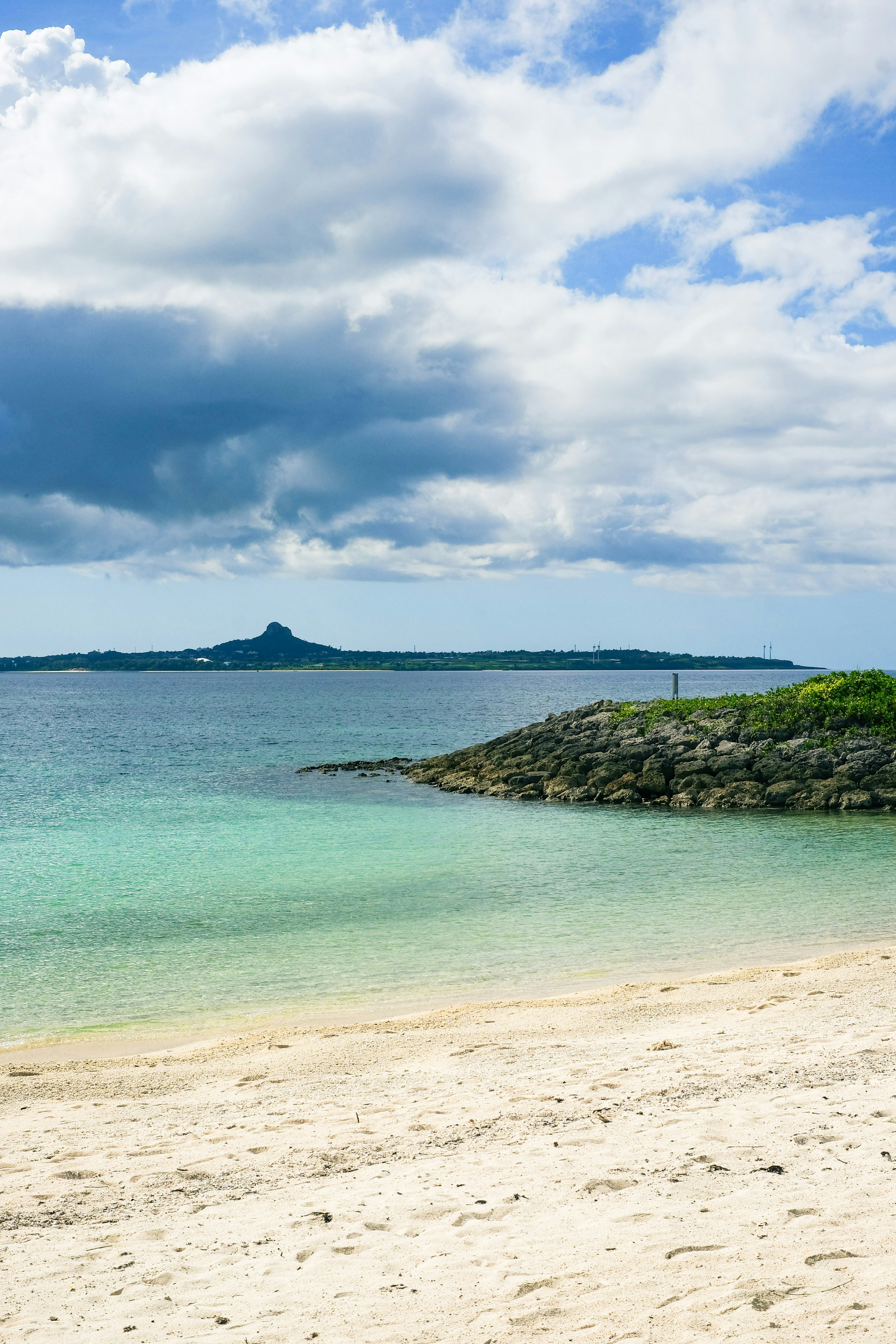 Serenity by the Shore: A Coastal Escape