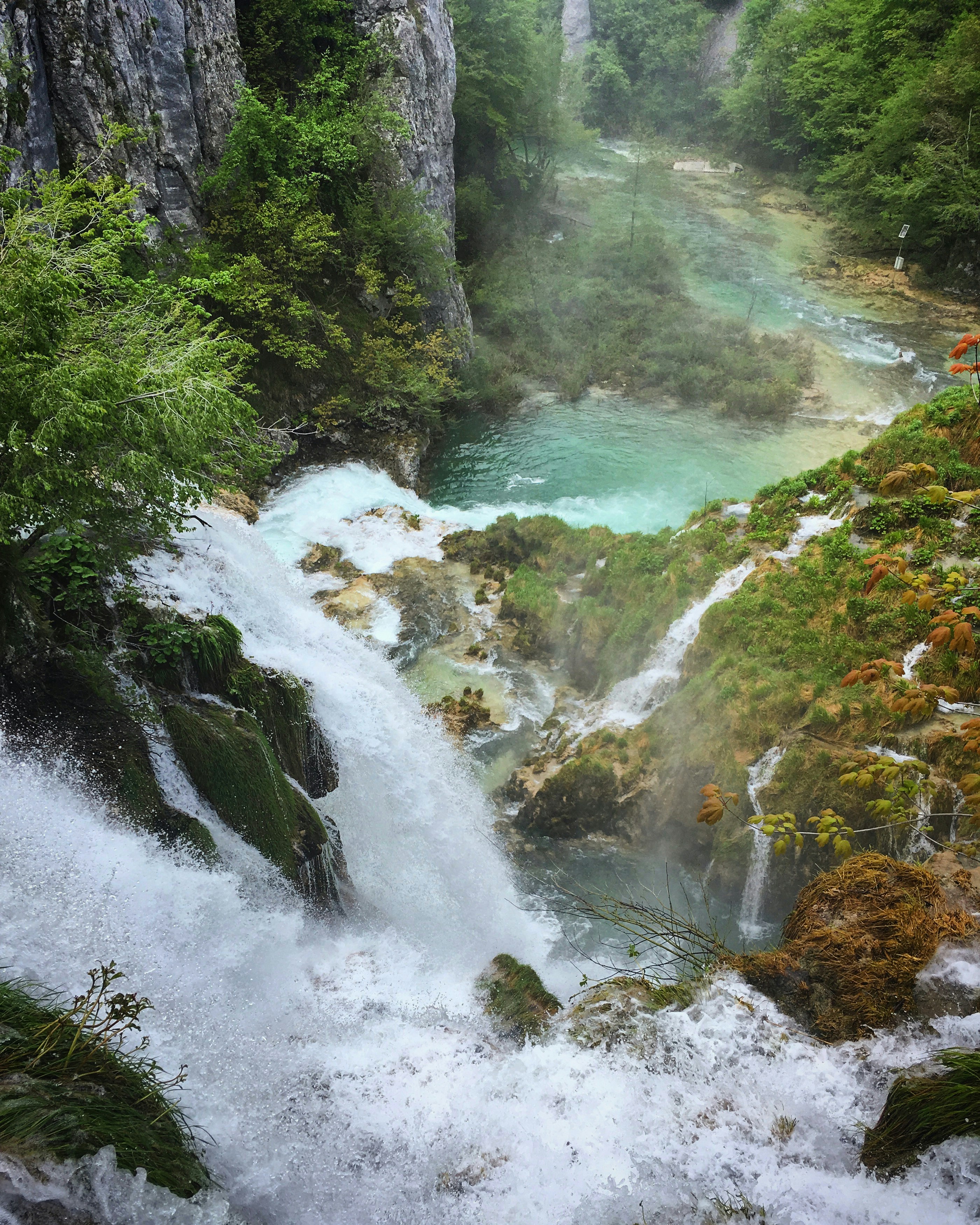 Sastavci waterfall cascade in the Plitvice Lakes National Park, Croatia, May 2019 | Cascading waterfall flowing into turquoise pools