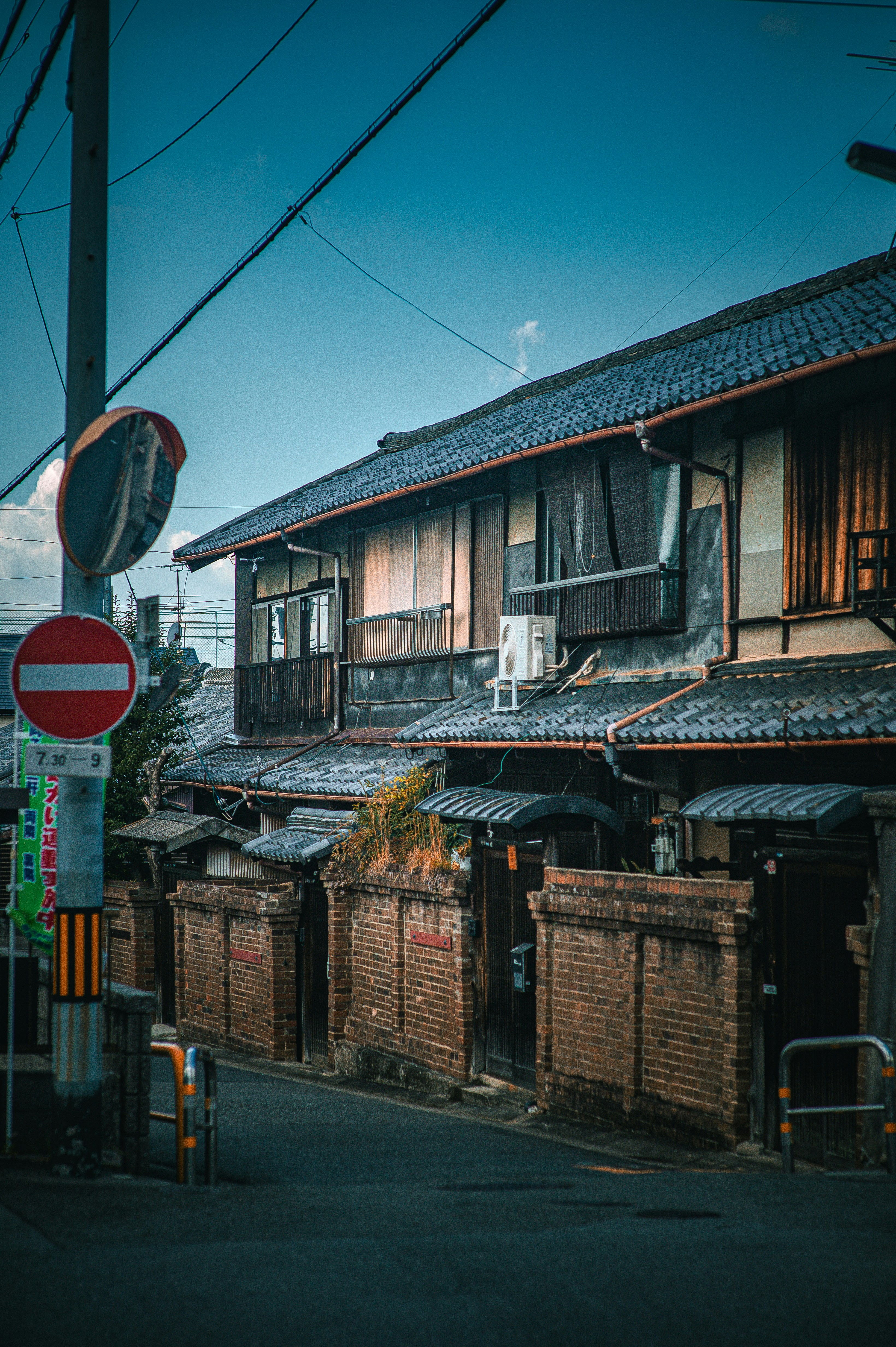 Echoes of Tradition: A Glimpse into Timeless Architecture