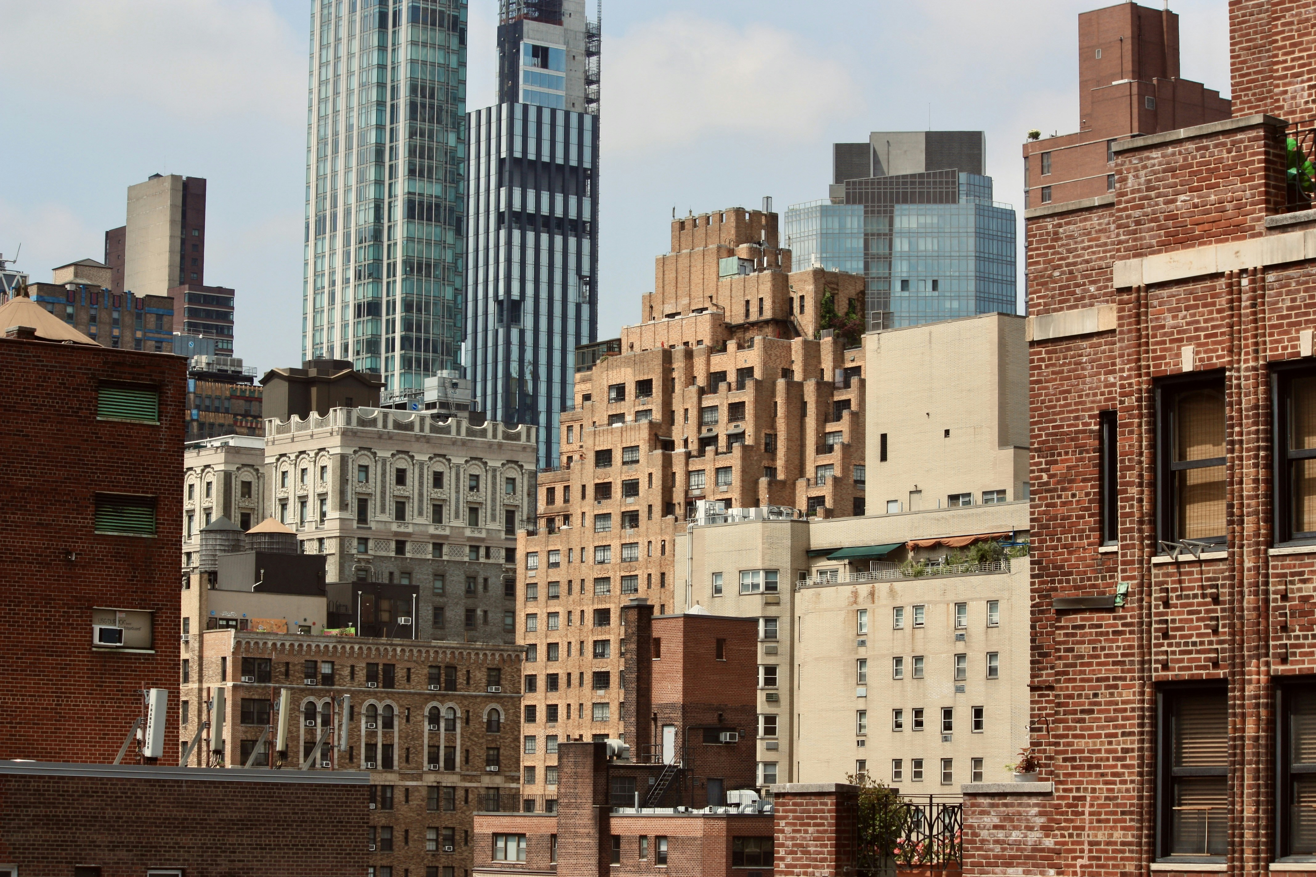 New york city skyline with diverse architecture
