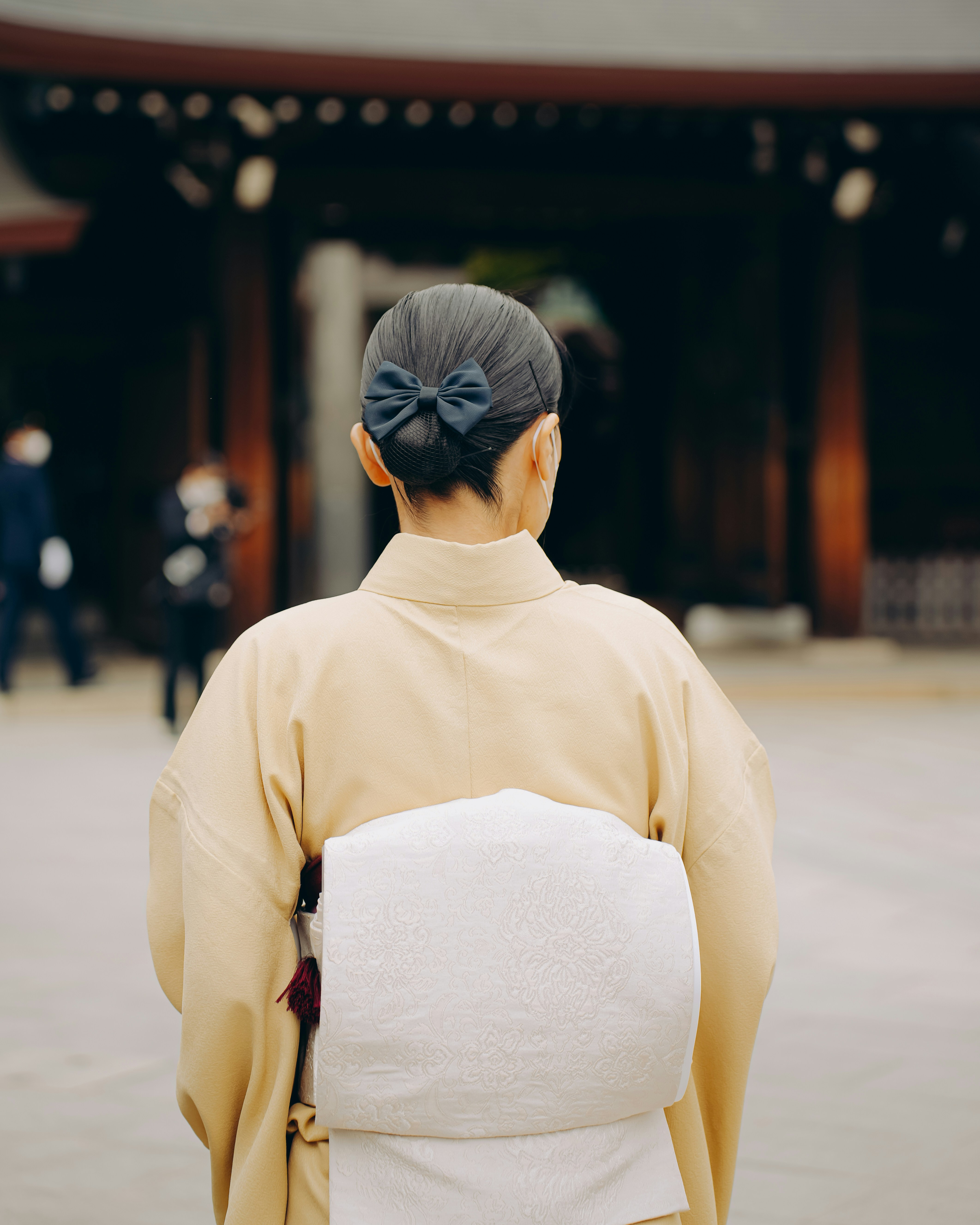 Meiji shrine | Woman in traditional japanese clothing with hair bun