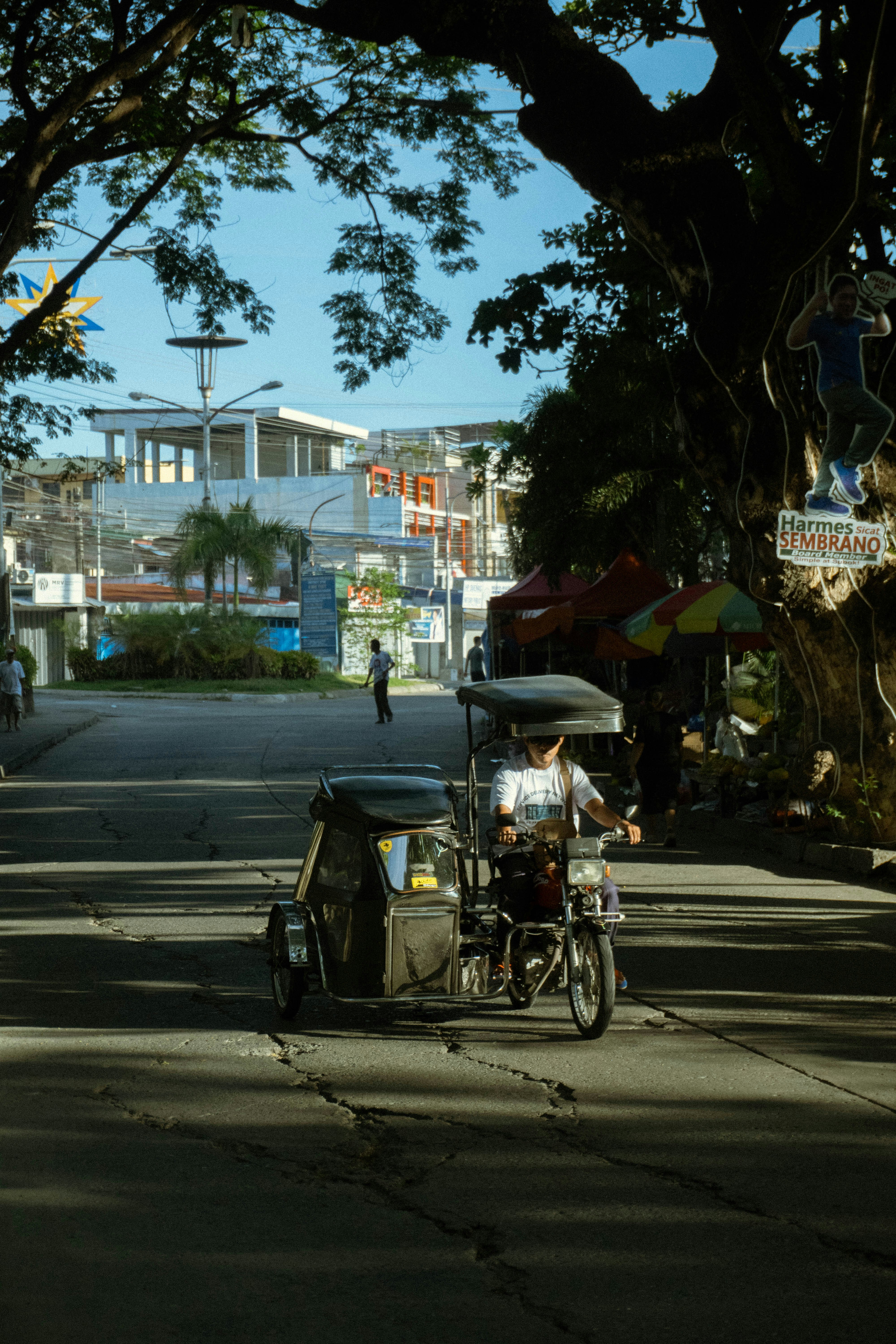 Urban Journey: The Everyday Commute