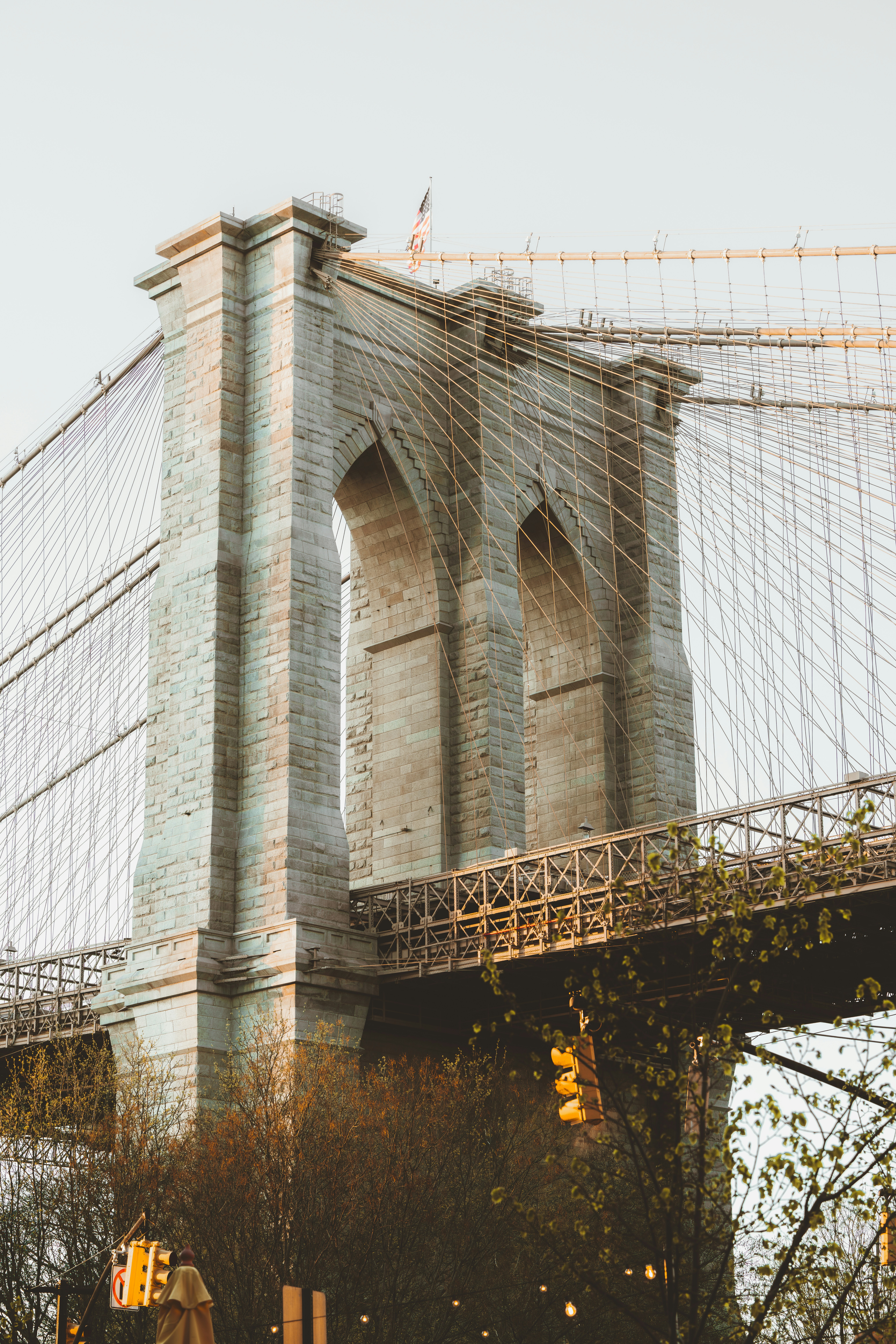 The Architectural Majesty of the Brooklyn Bridge