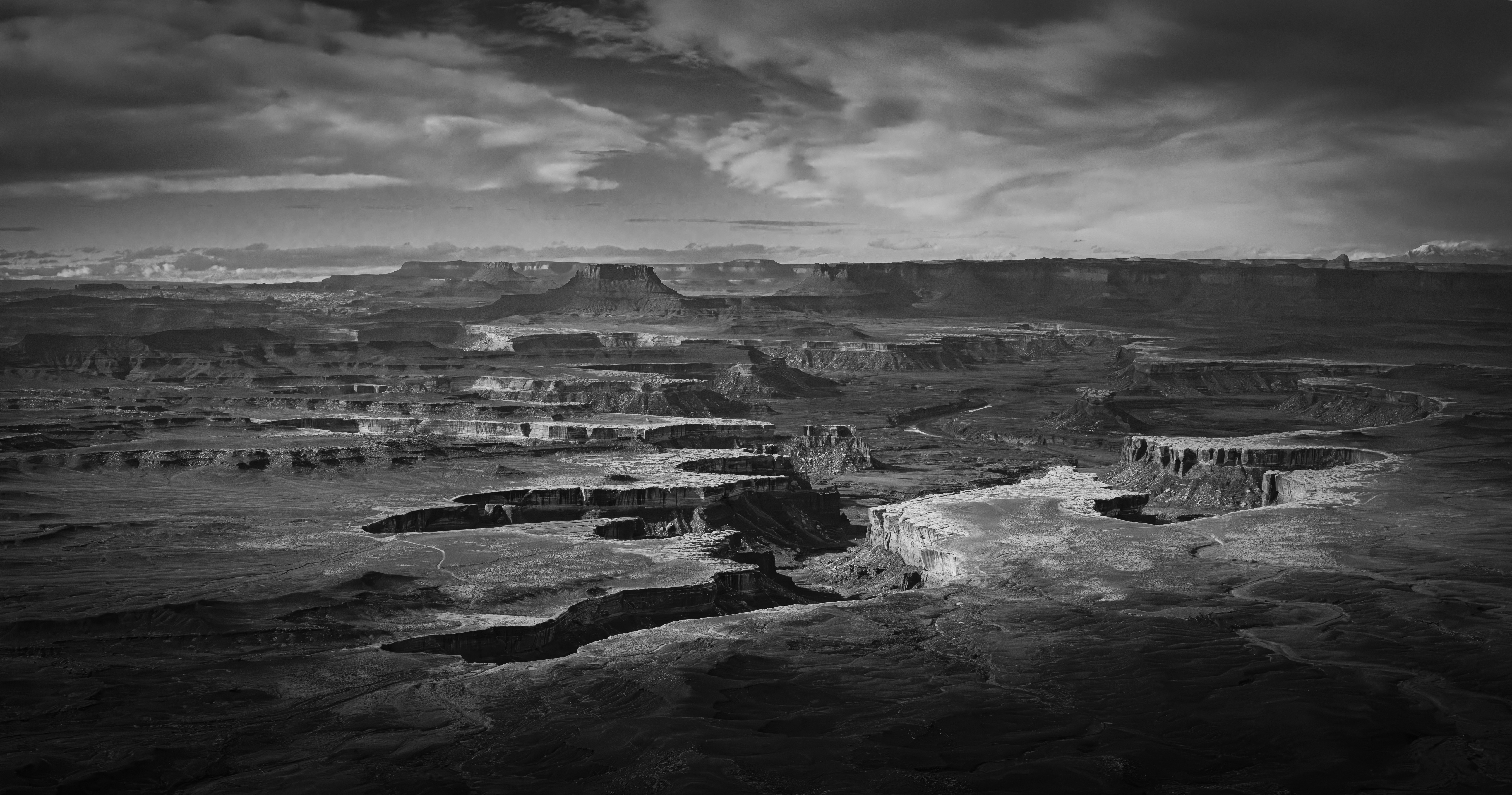 Green River in the Canyonlands NP . I thought, whilst taking the image, that it would look other worldly in Black and White | Dramatic black and white desert canyon landscape.