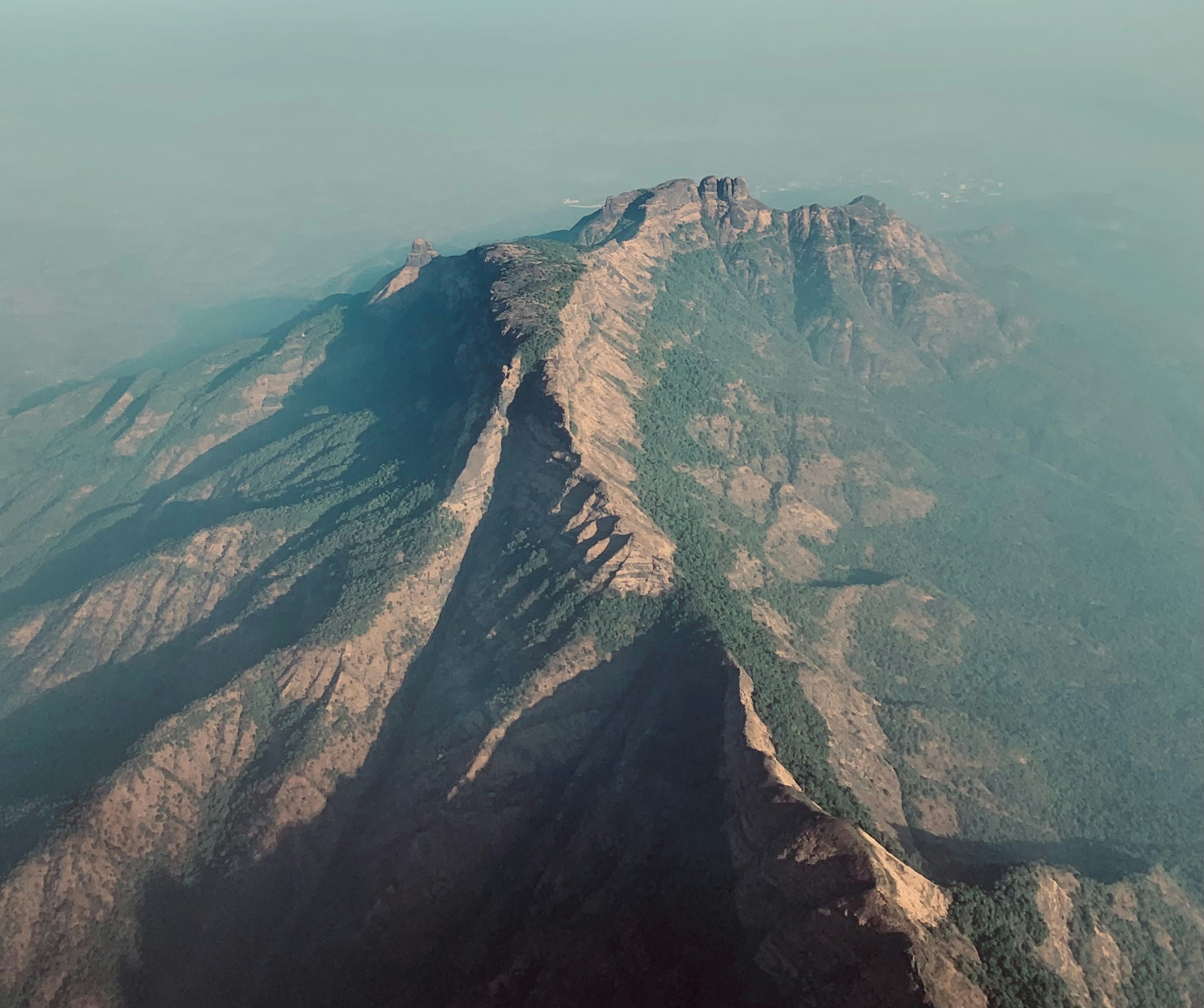 The Majestic Ridge: Nature's Sculpted MasterpieceAnurag Rastogi