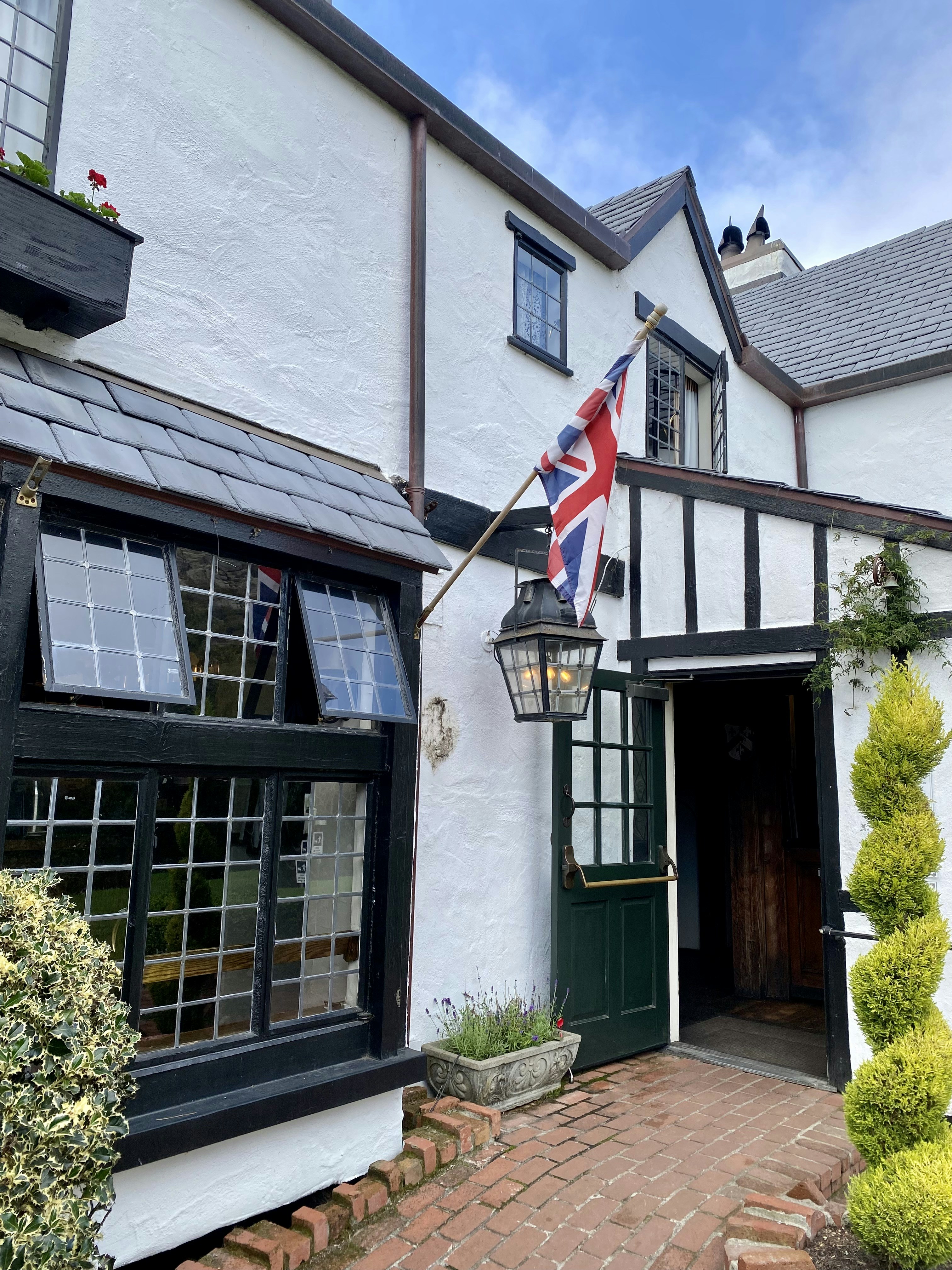 Heritage Charm: A Glimpse into Timeless Architecture