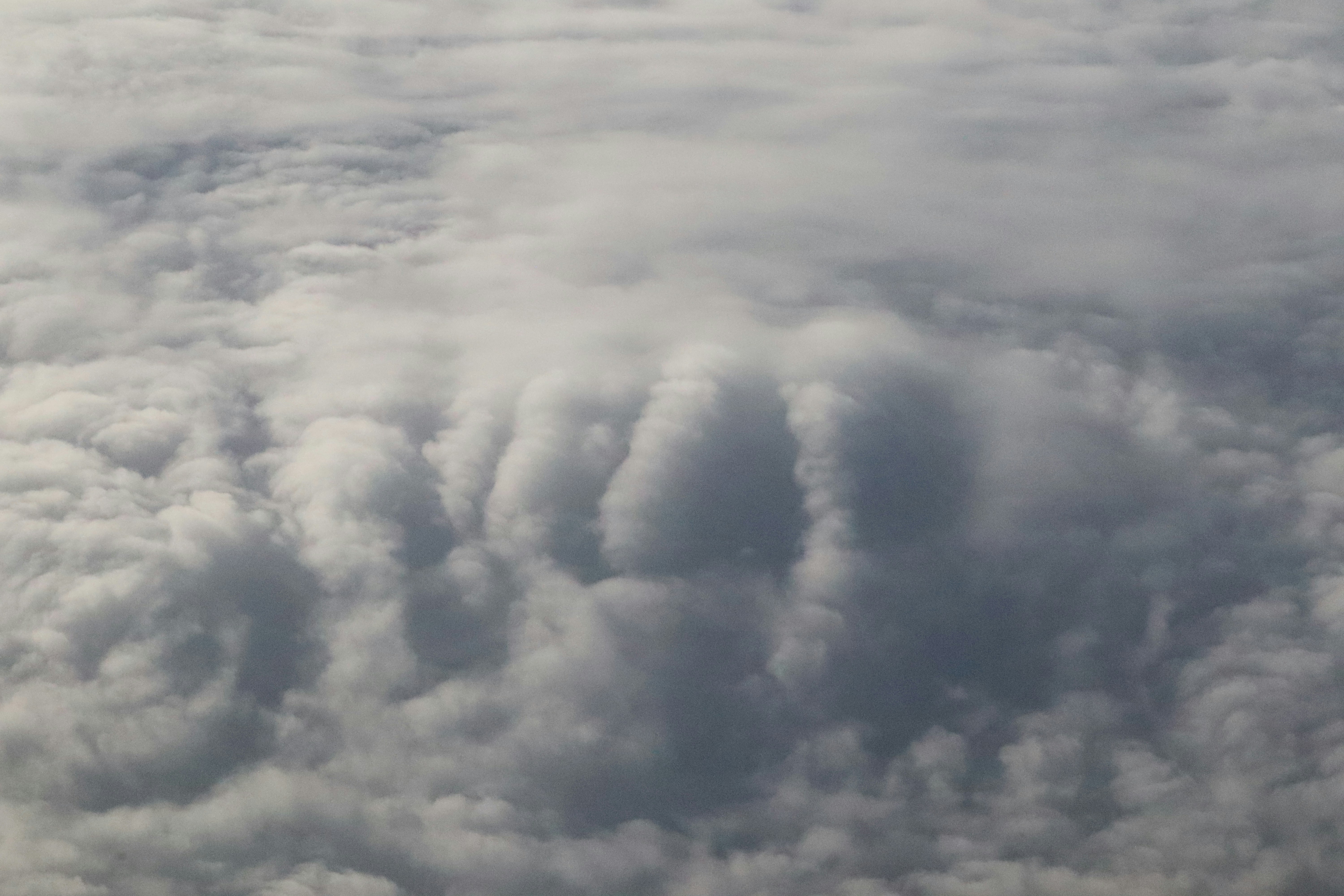 Undulatus asperatus clouds seen from above