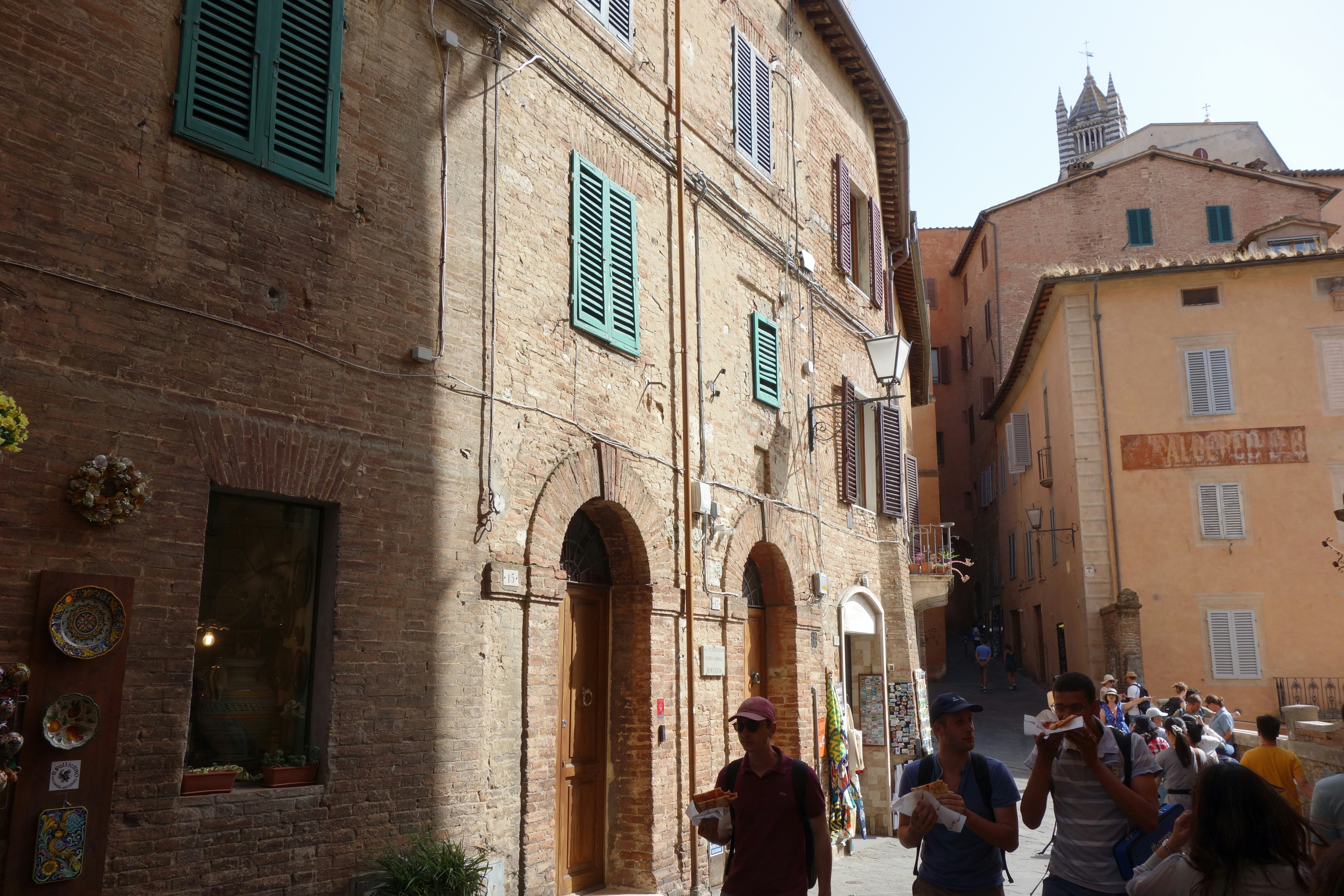Charming Alleyway of Siena: A Glimpse into Local Life