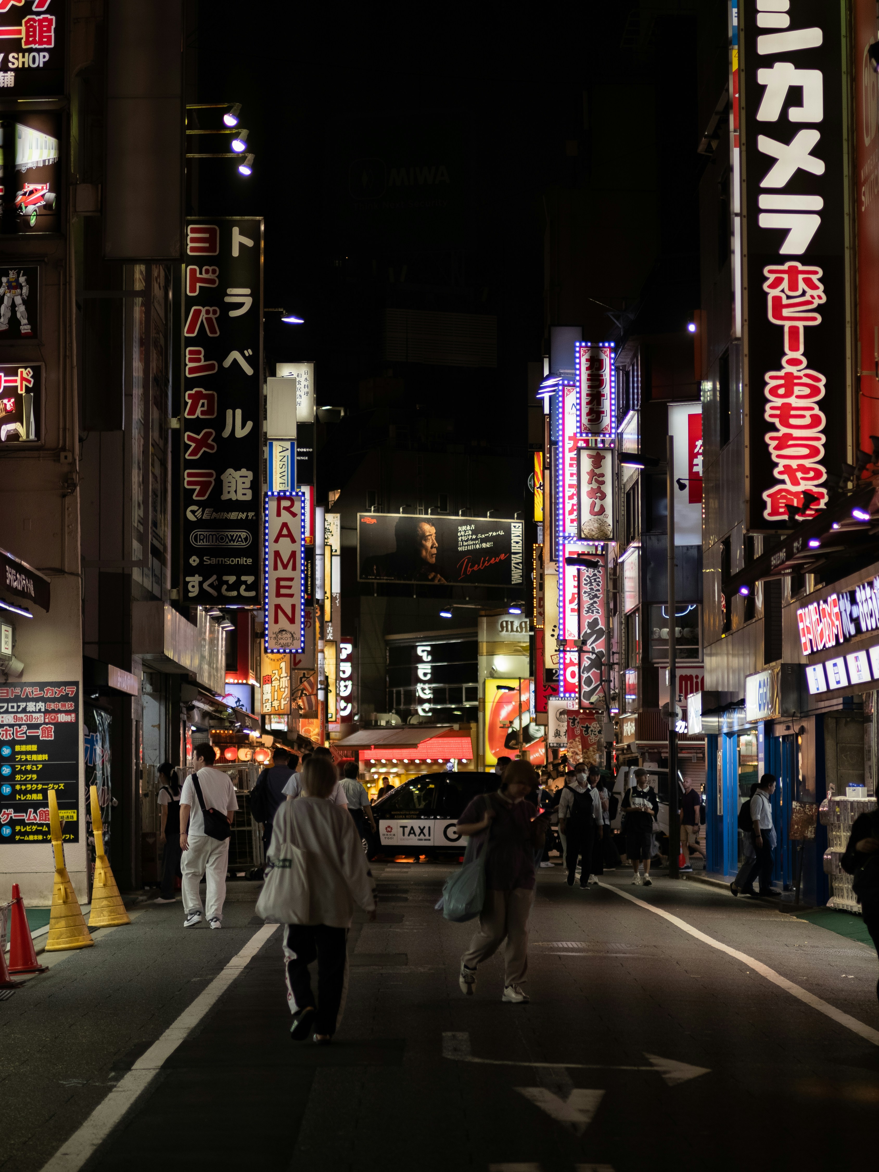 The street looks like it was made only for night time.