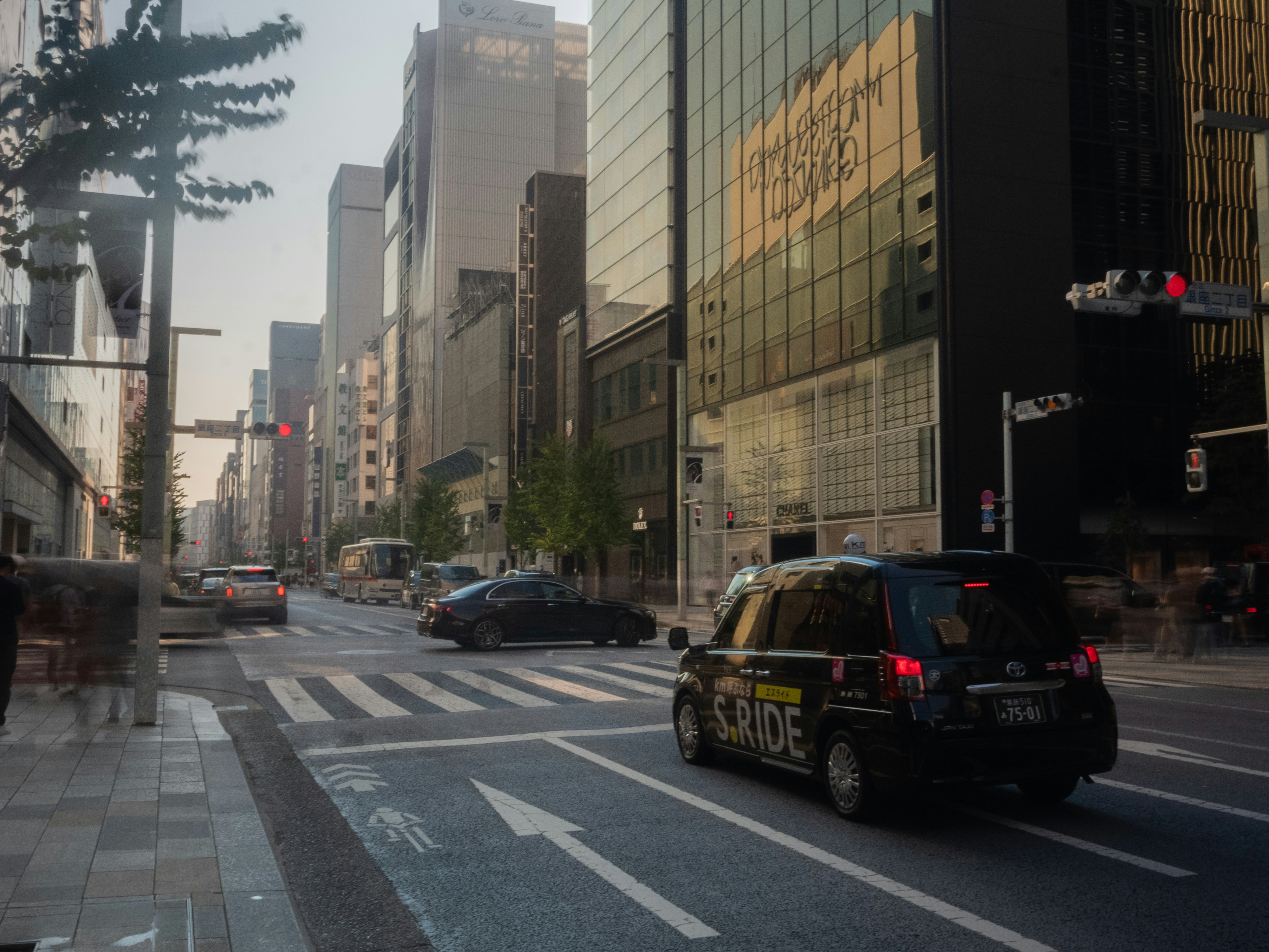 Urban Symphony: A Dance of Light and Motion