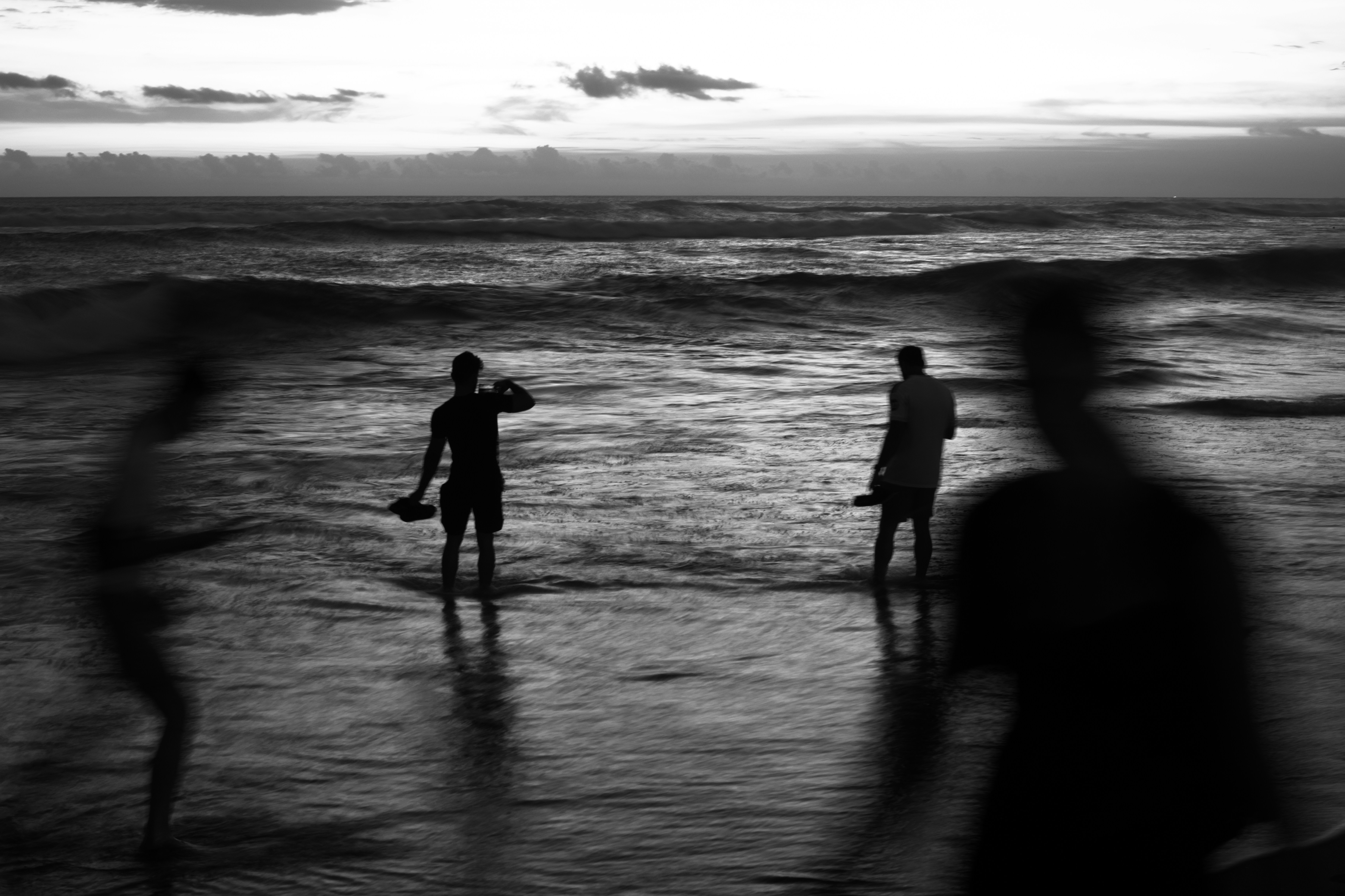 Echoes of a Dusk Tide